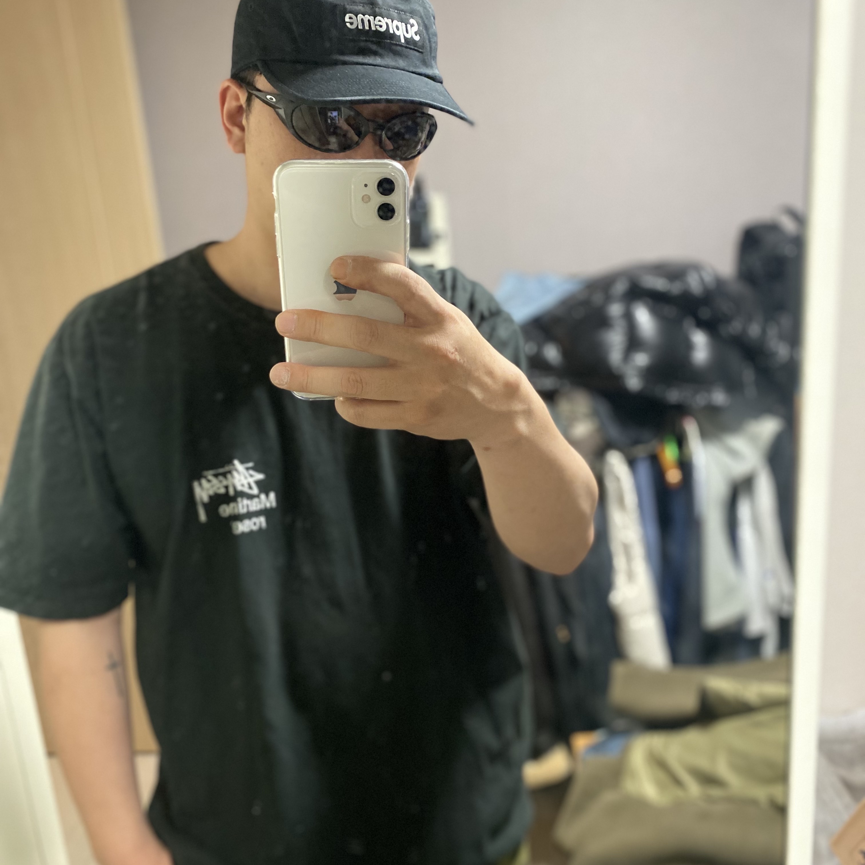 ryuri776 (@ahs2c7) 님의 게시물 | KREAM