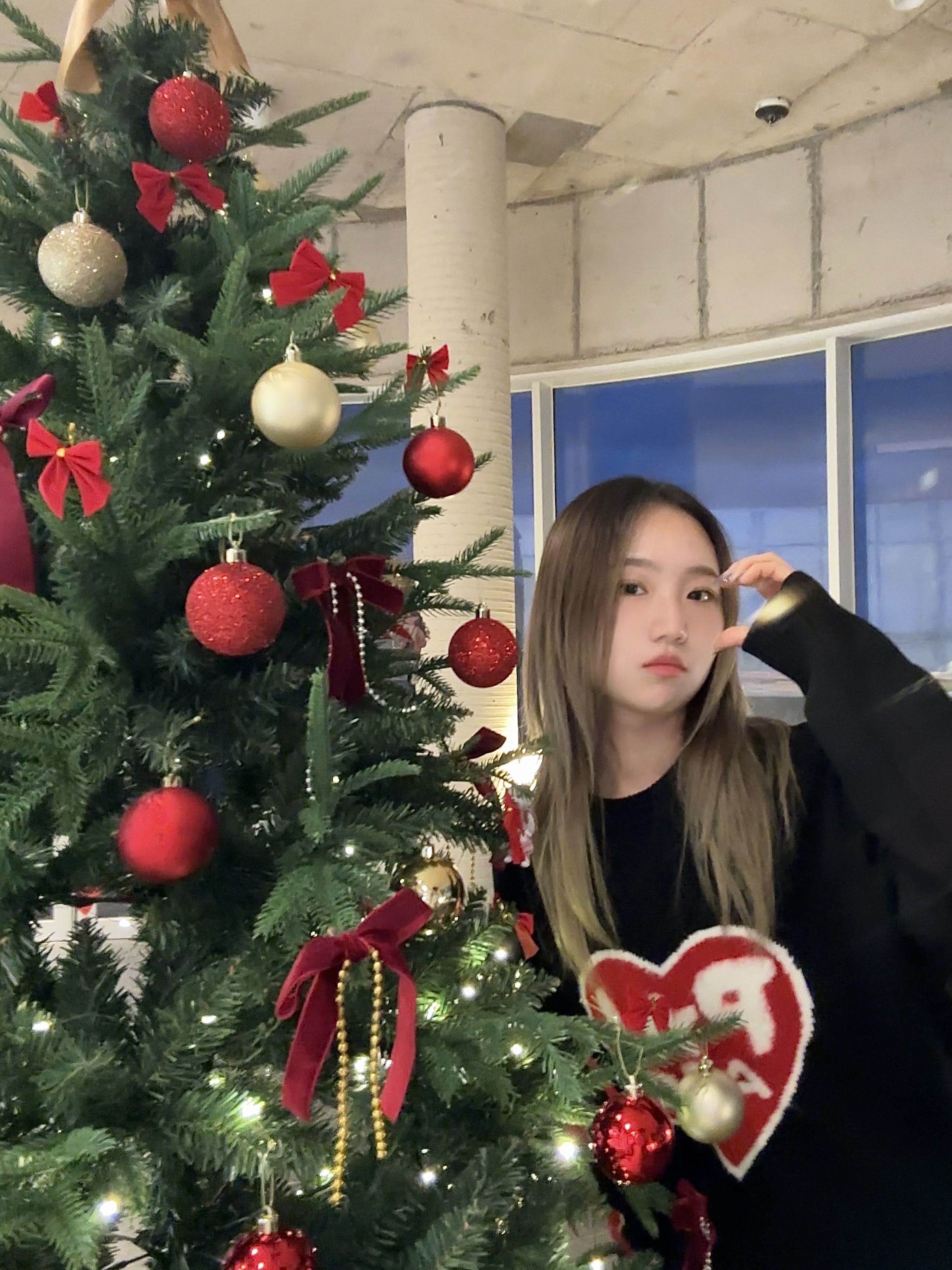 두나 (@_d2_n4) 님의 게시물 | KREAM