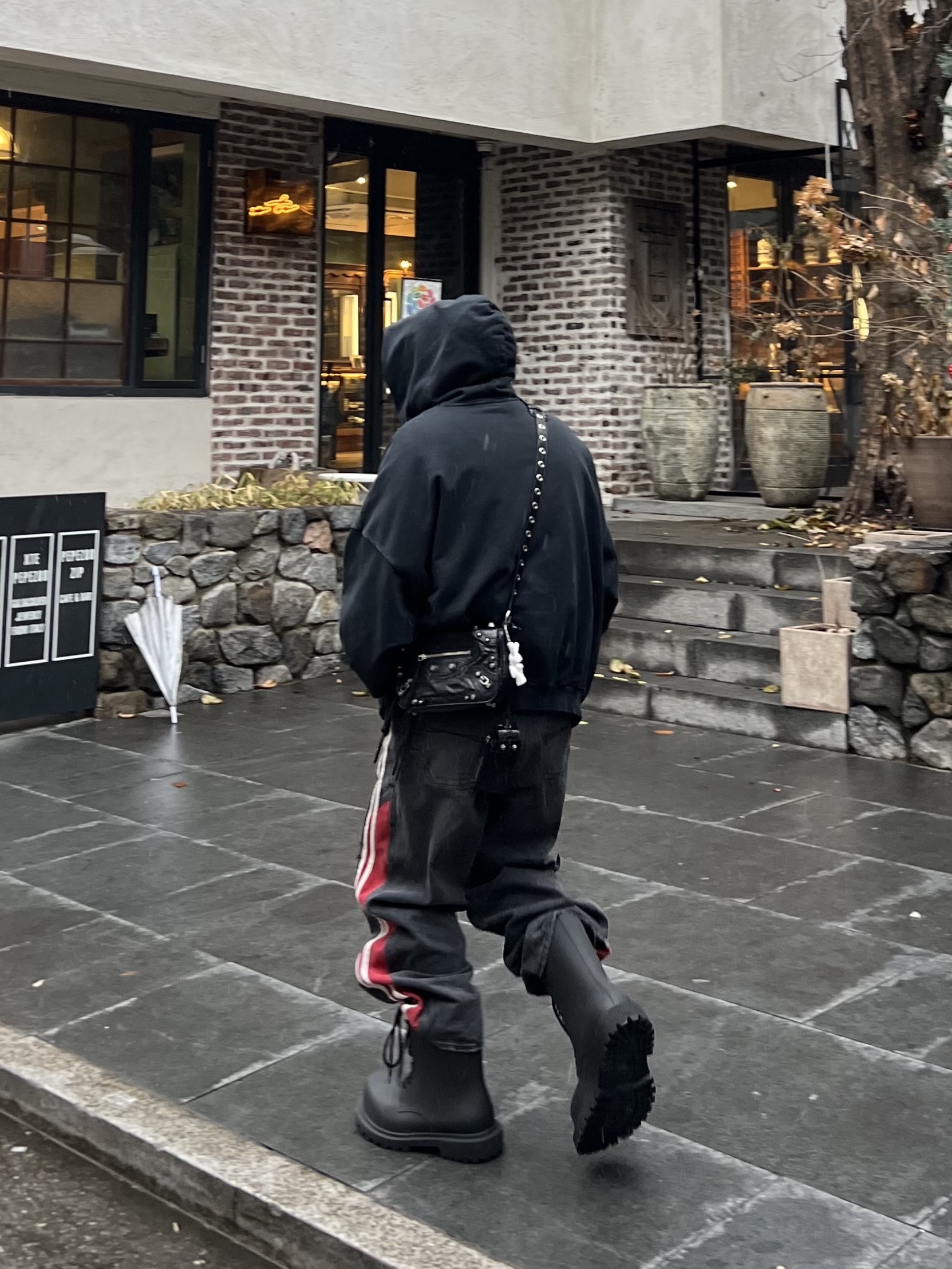 youbink1124 (@y0dcs_) 님의 게시물 | KREAM