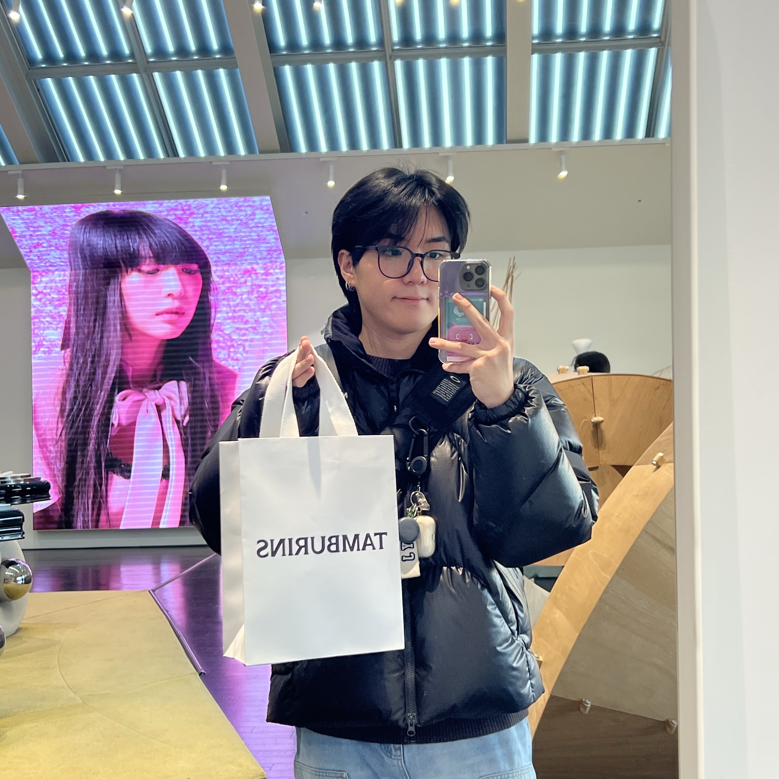 tgns929rt9 (@bgfy6iyw) 님의 게시물 | KREAM