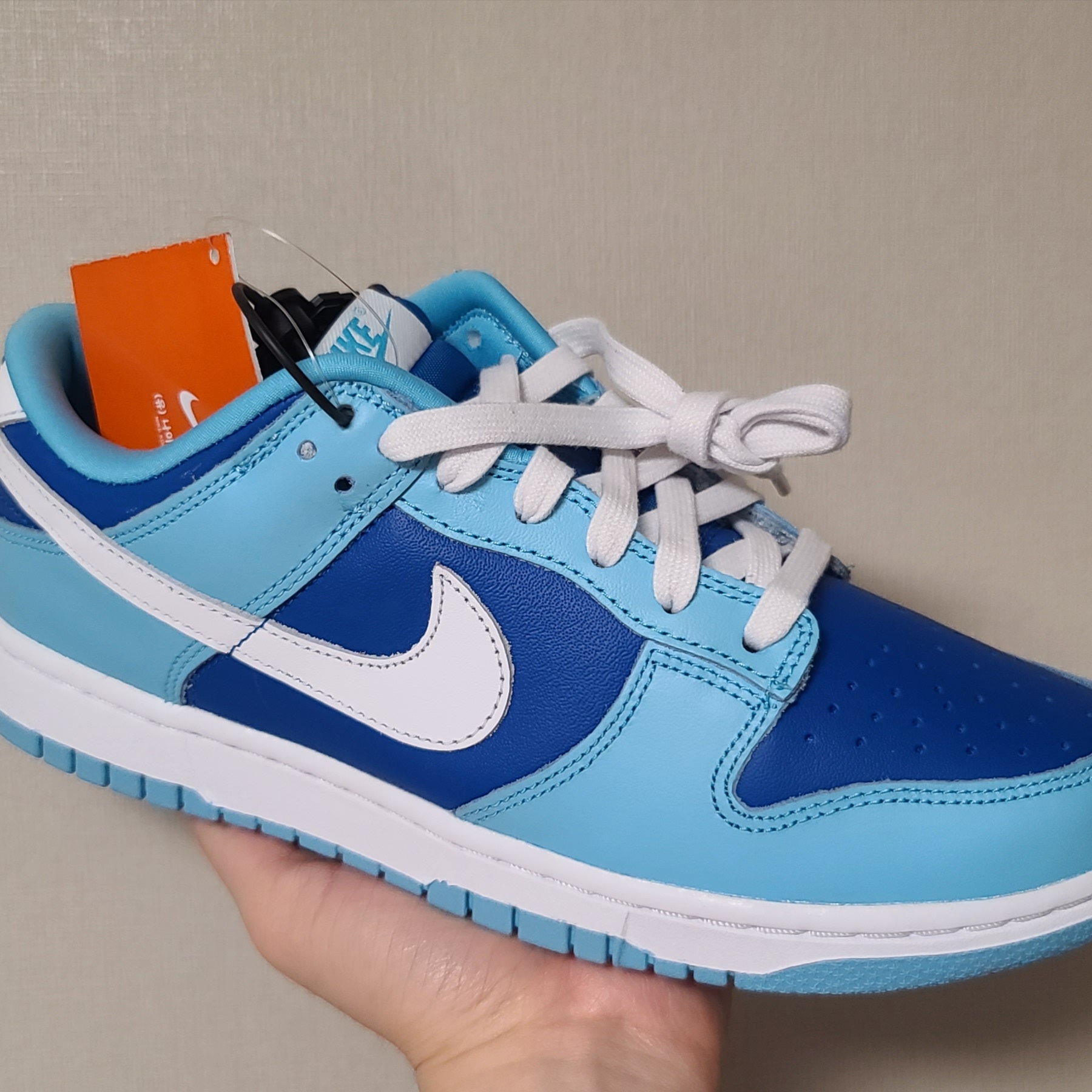 호잇 (@h7t6yvp5) 님의 게시물 | KREAM