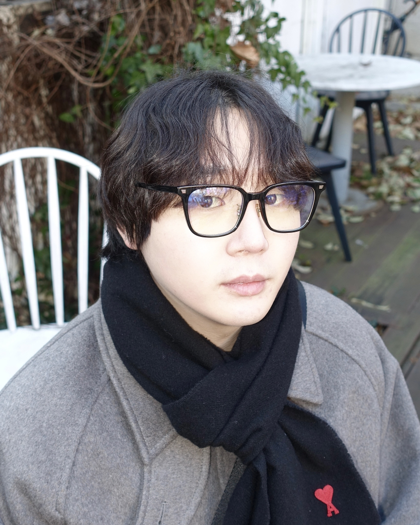 권영후 (@0_hxx_) 님의 게시물 | KREAM