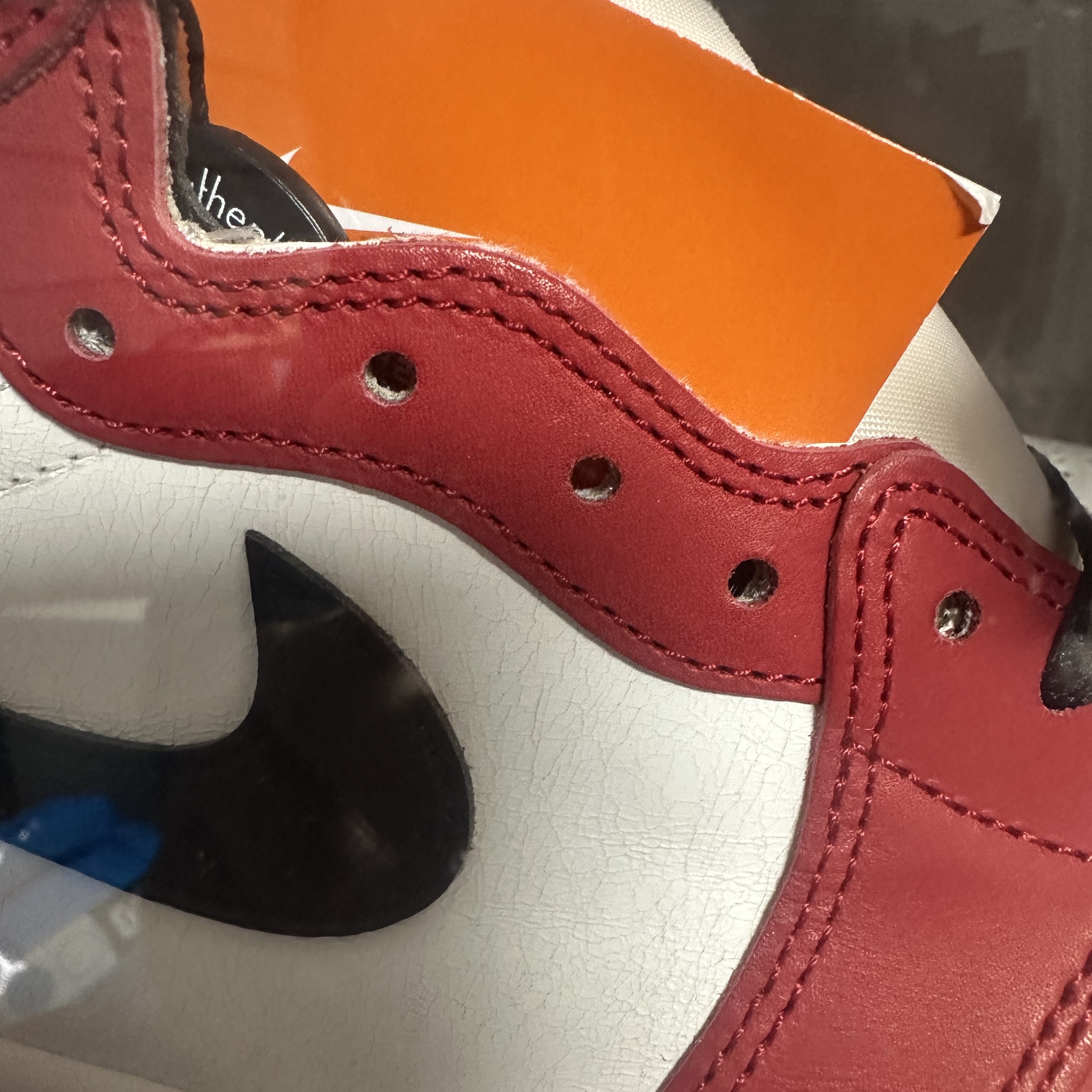 뿅 (@overrrun) 님의 게시물 | KREAM