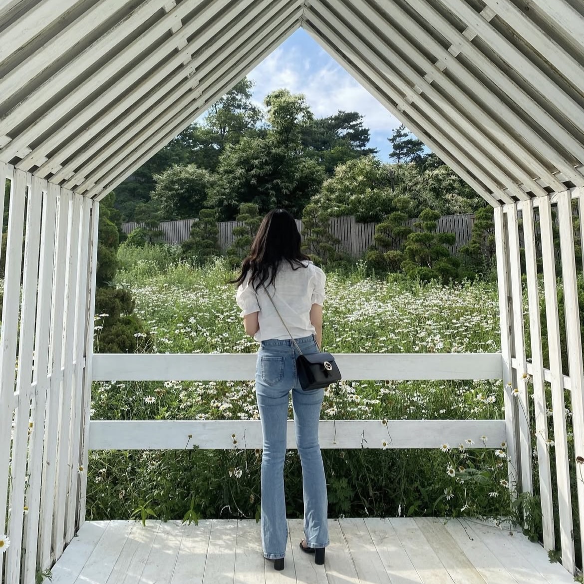 뎌밍 (@s_______j) 님의 게시물 | KREAM