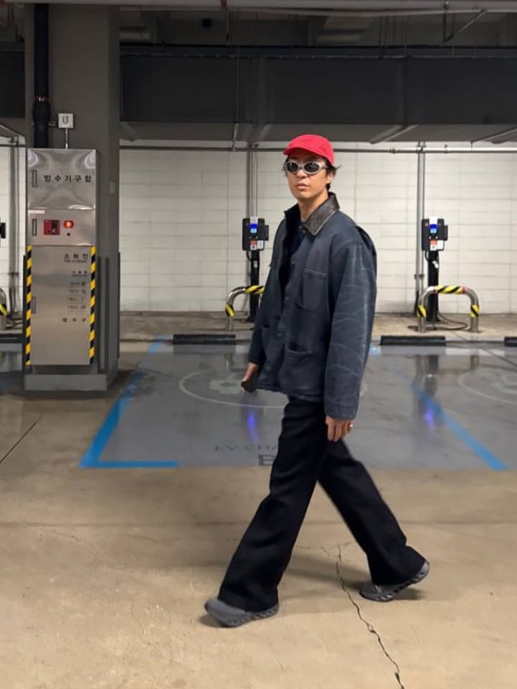 몰라 빨리 팔렸으면 좋... (@w0hery) 님의 게시물 | KREAM