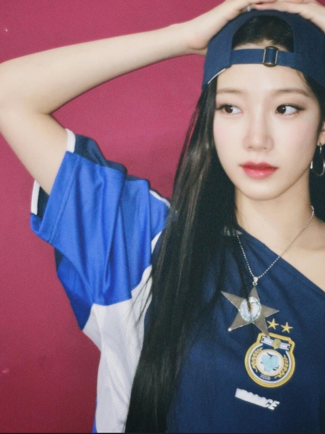 카즈하 팔라스 | KREAM