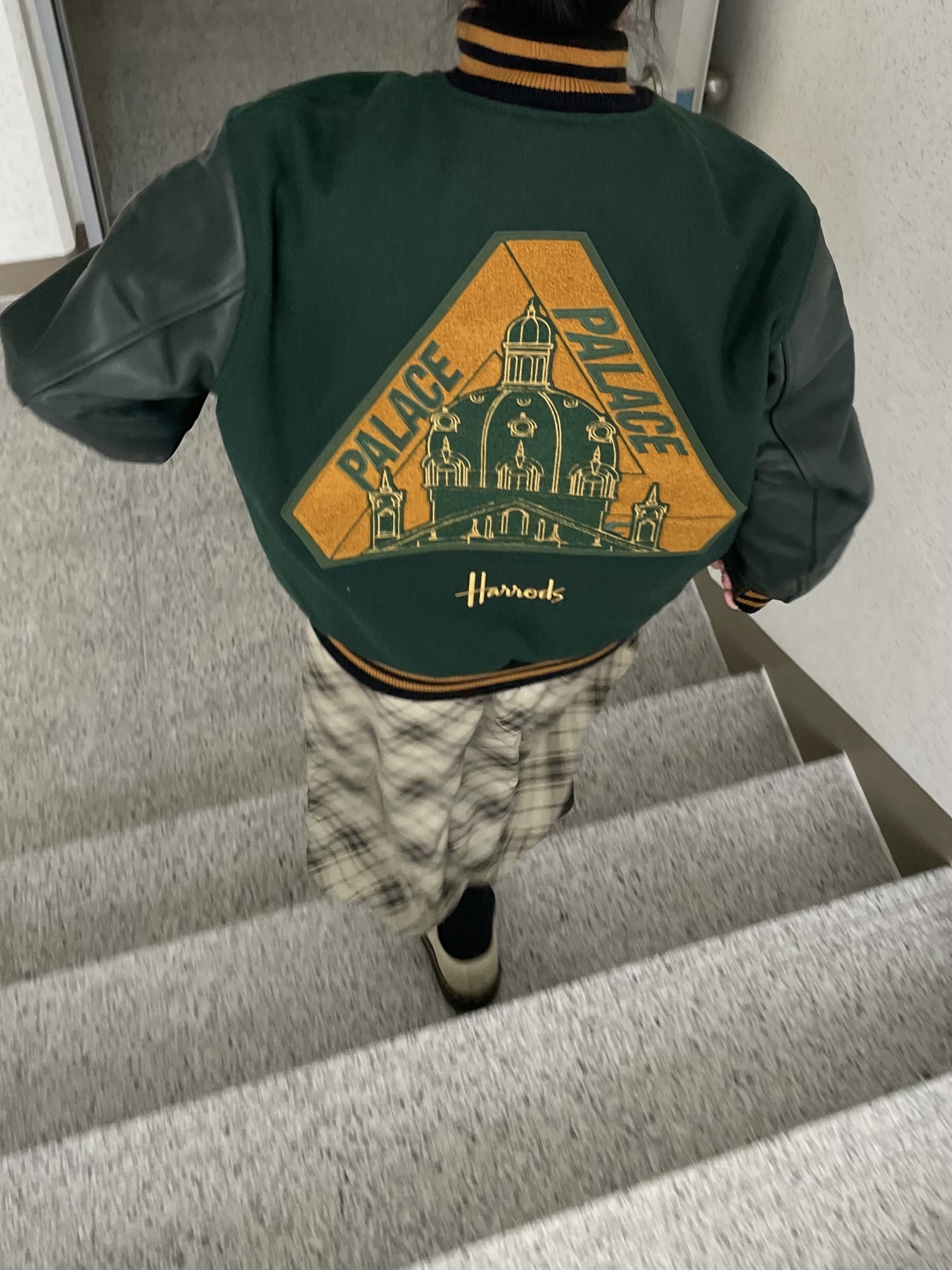 (@rinumi) 님의 게시물 | KREAM