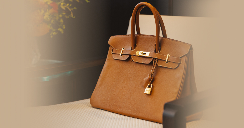 밸런타인데이를 위한 Luxury Gift | KREAM