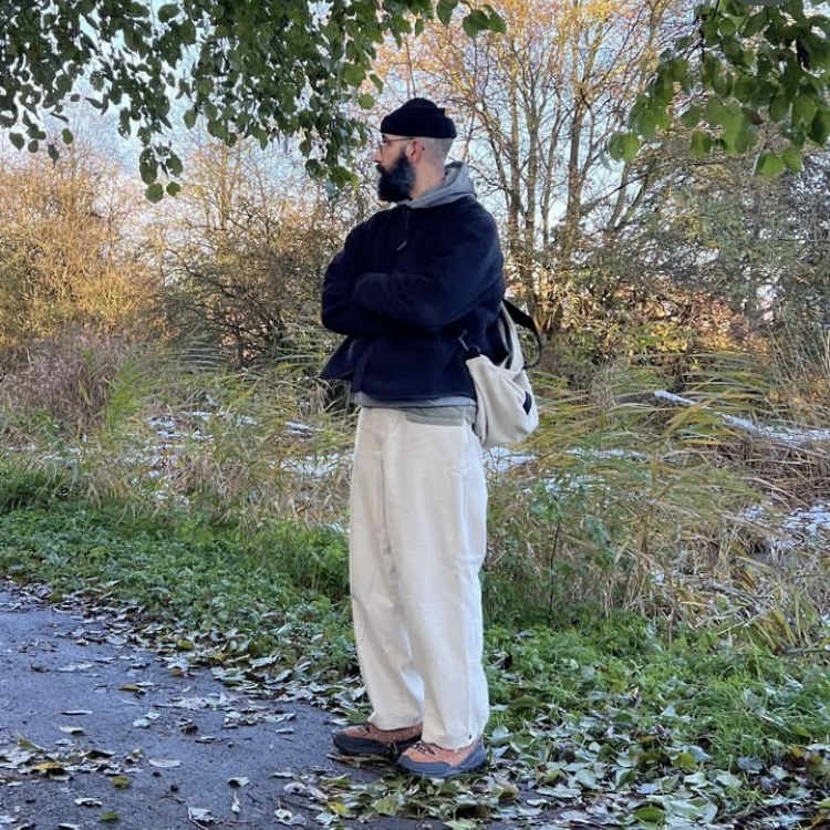 몰라 빨리 팔렸으면 좋... (@w0hery) 님의 게시물 | KREAM