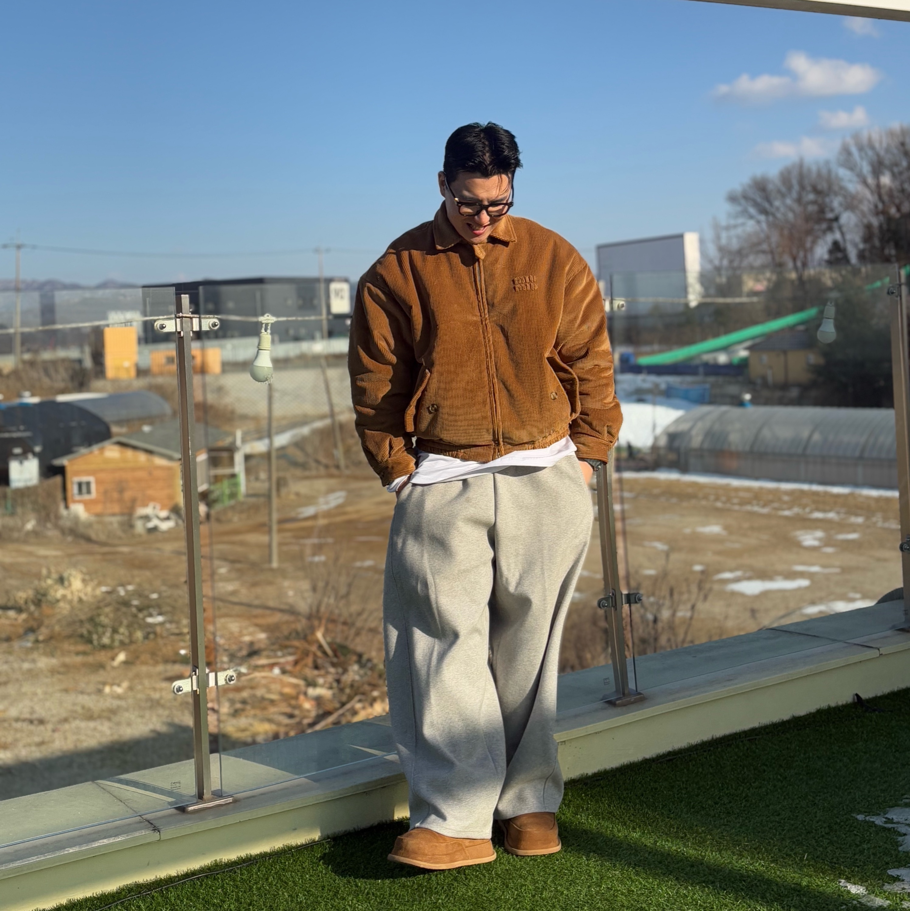 미우미우 x 킨치 | KREAM