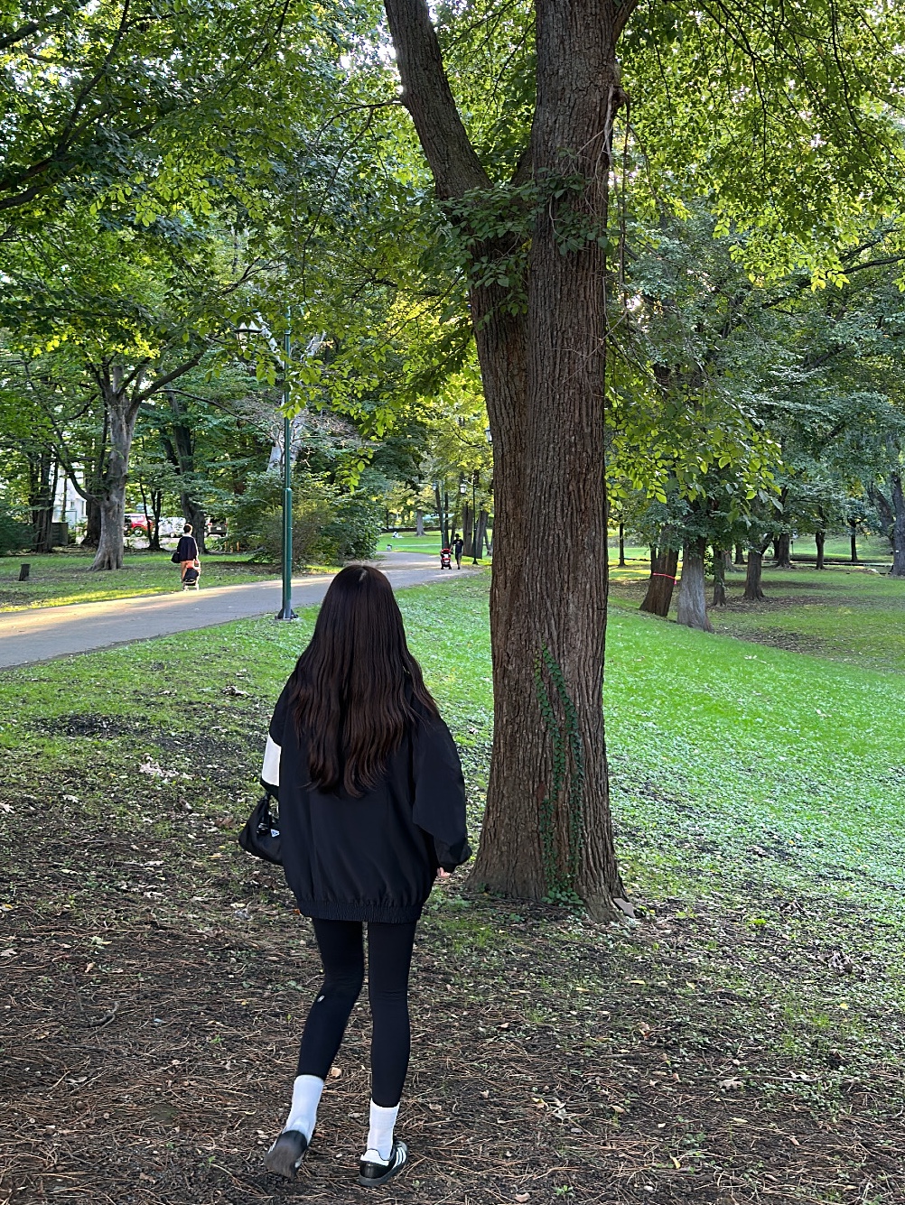 민댕 (@min_0st) 님의 게시물 | KREAM