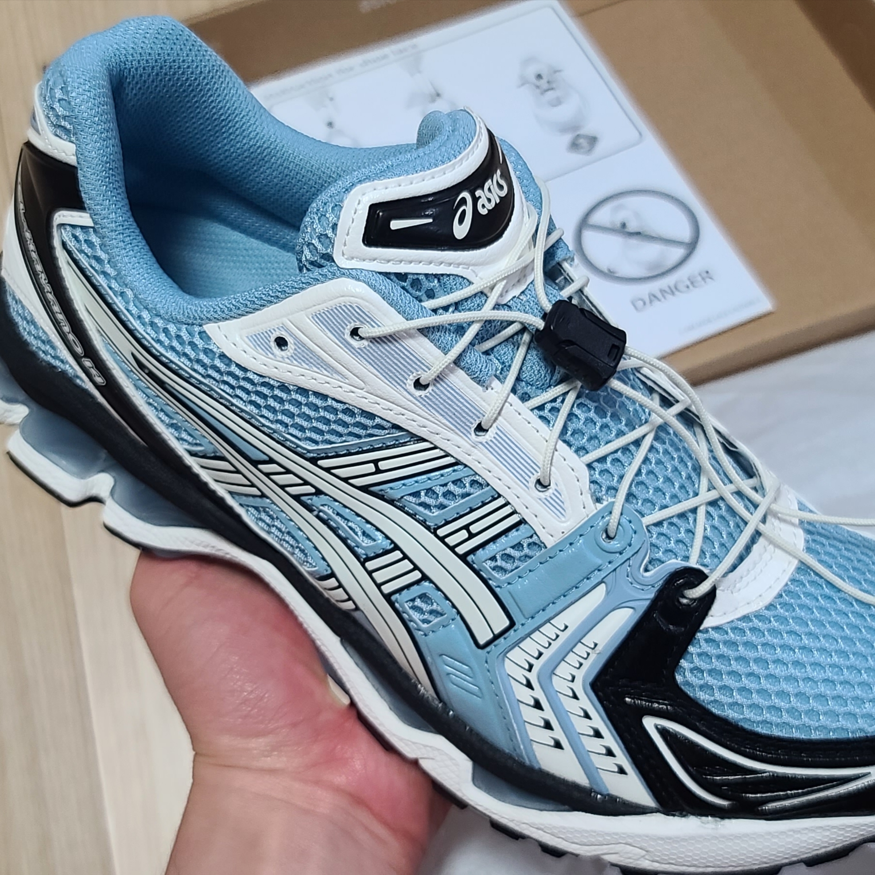 호잇 (@h7t6yvp5) 님의 게시물 | KREAM