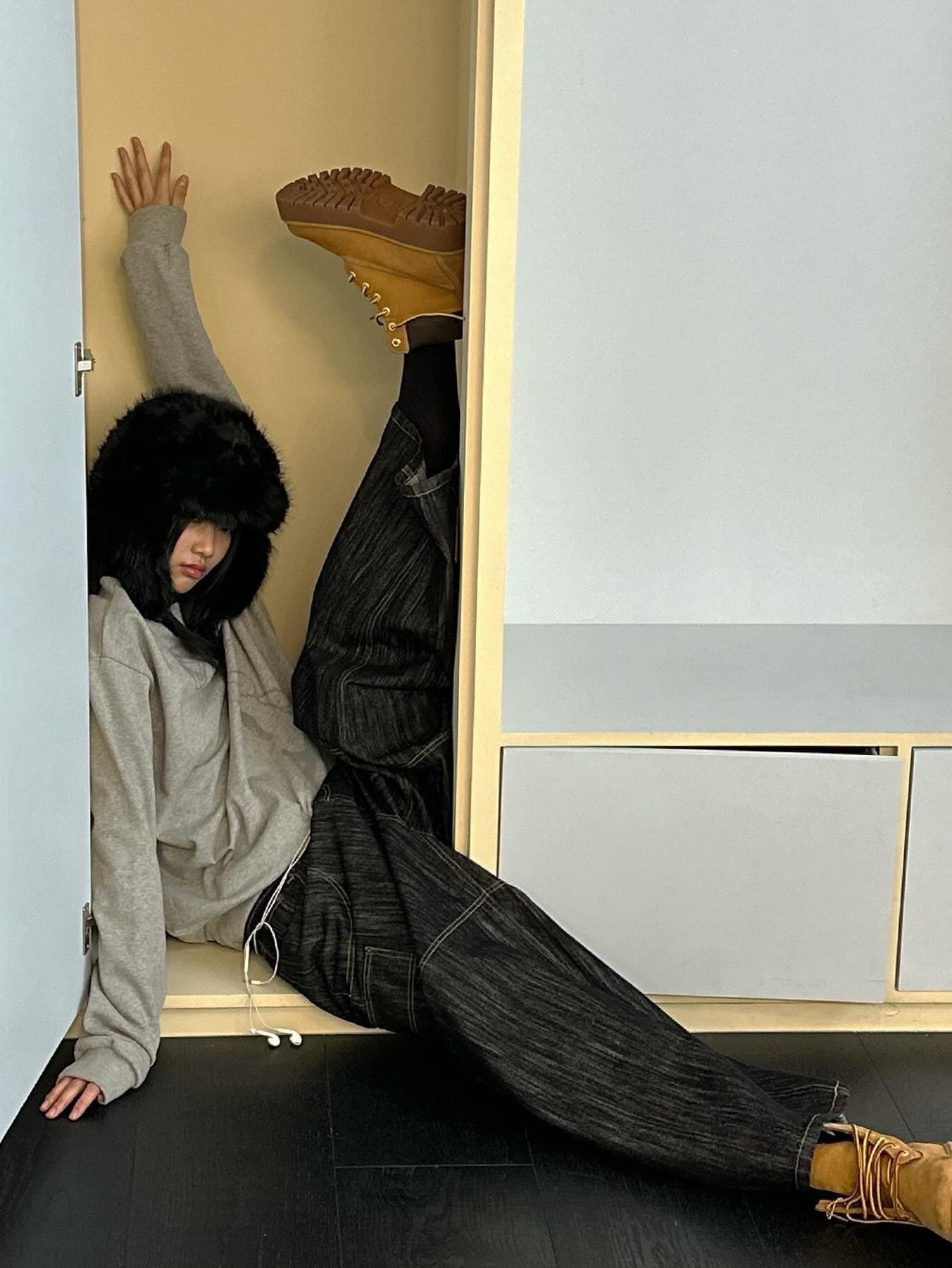 oneul.codi (@oneul.codi) 님의 게시물 | KREAM