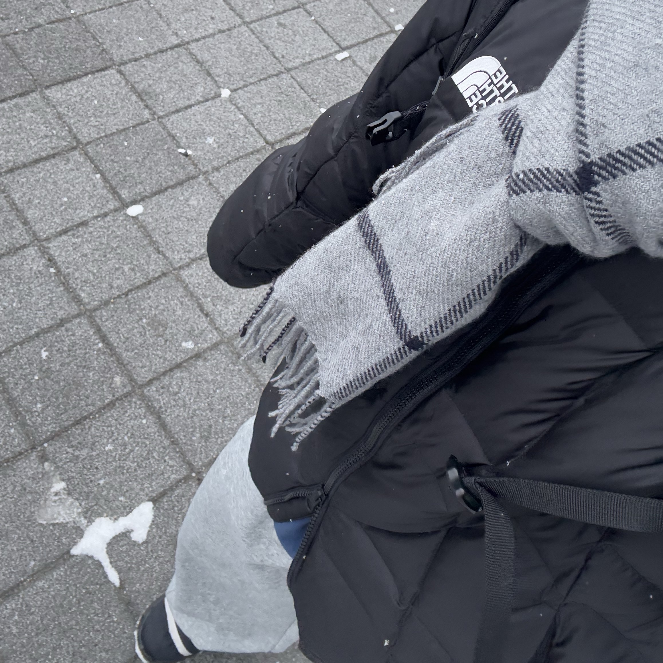 핏 너무 예쁨 | KREAM