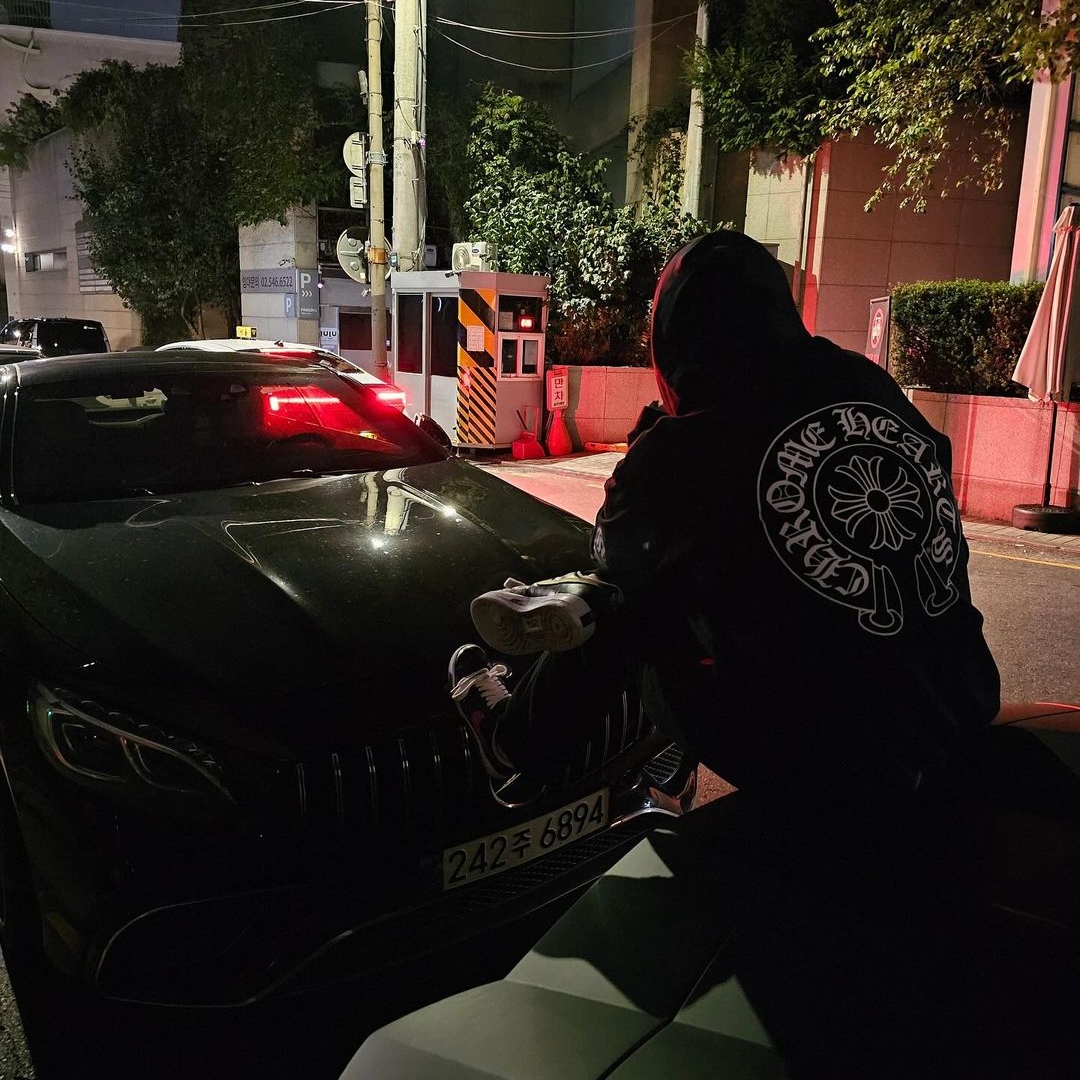 (@w134ah) 님의 게시물 | KREAM