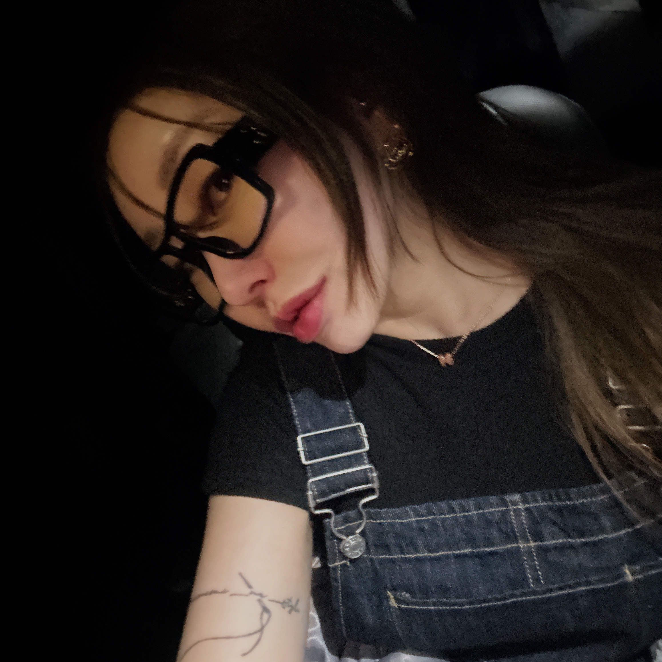 굥미굥미스 (@na_style_of...) 님의 게시물 | KREAM