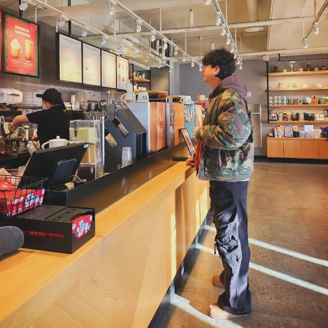 01-jakarta (@jakarta) 님의 게시물 | KREAM