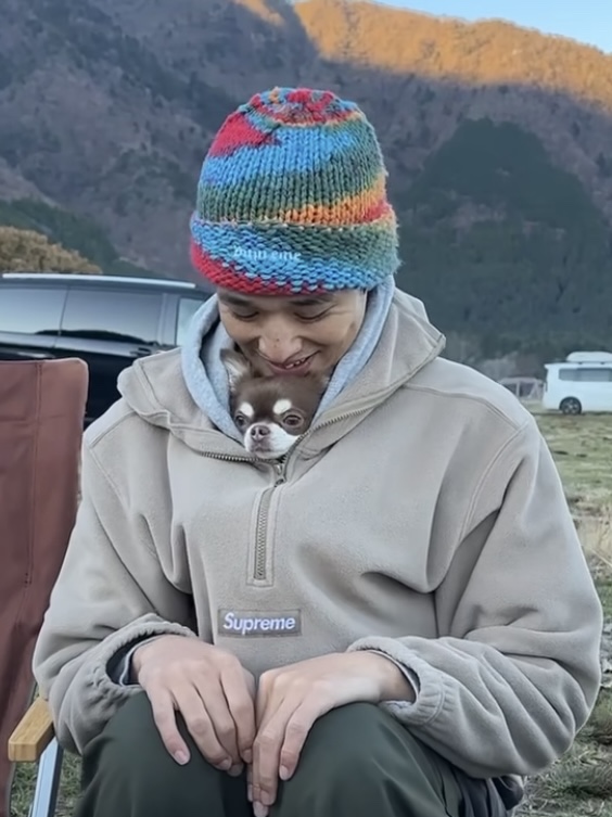 몰라 빨리 팔렸으면 좋... (@w0hery) 님의 게시물 | KREAM