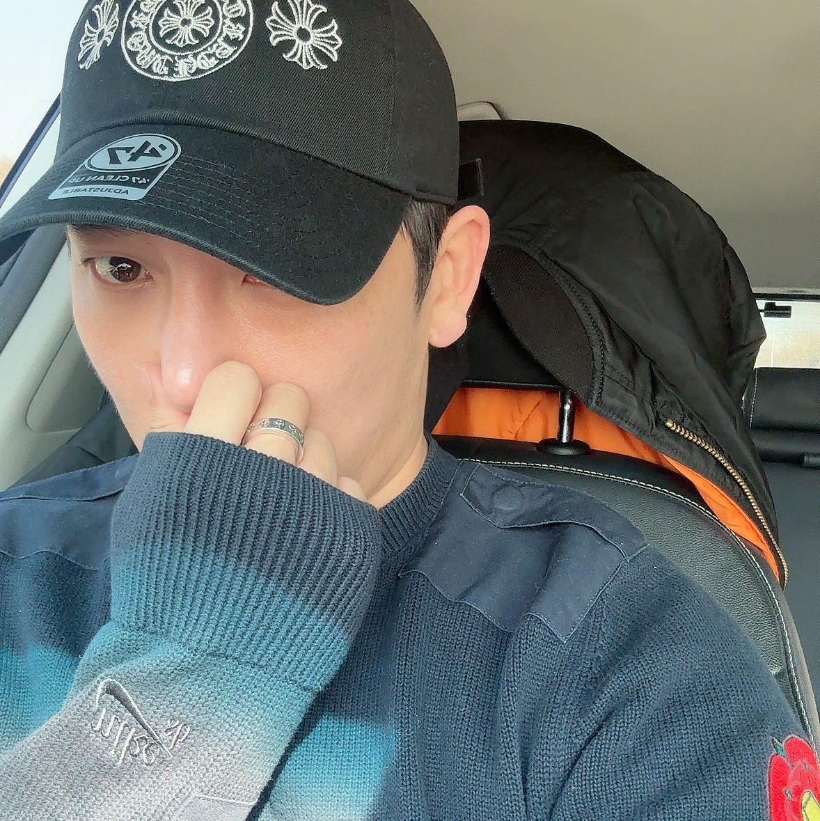 조아하는 sb 니트 | KREAM