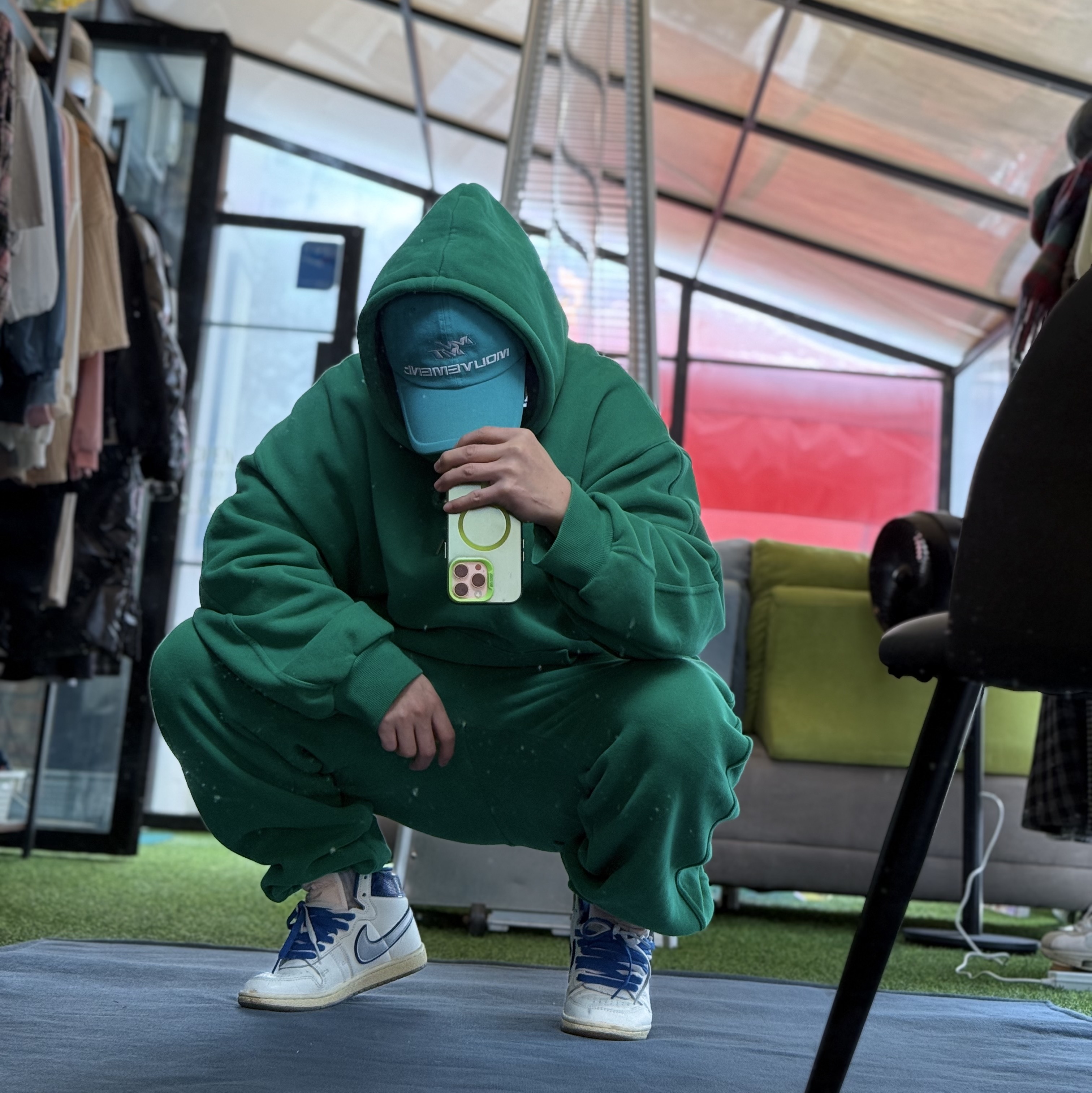 윤석 171-72 발 245 (@choi_77) 님의 게시물 | KREAM