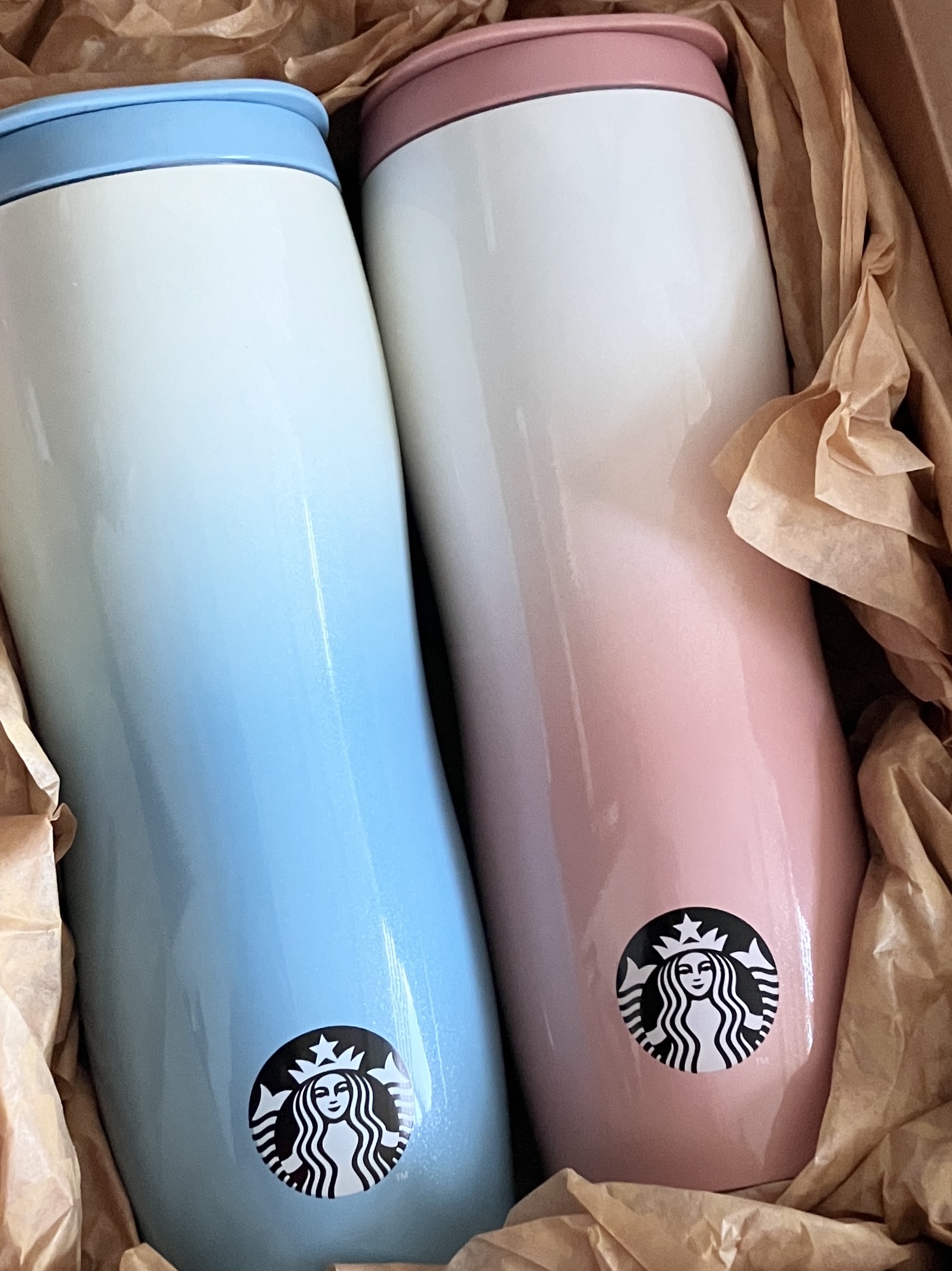 몰라 빨리 팔렸으면 좋... (@w0hery) 님의 게시물 | KREAM