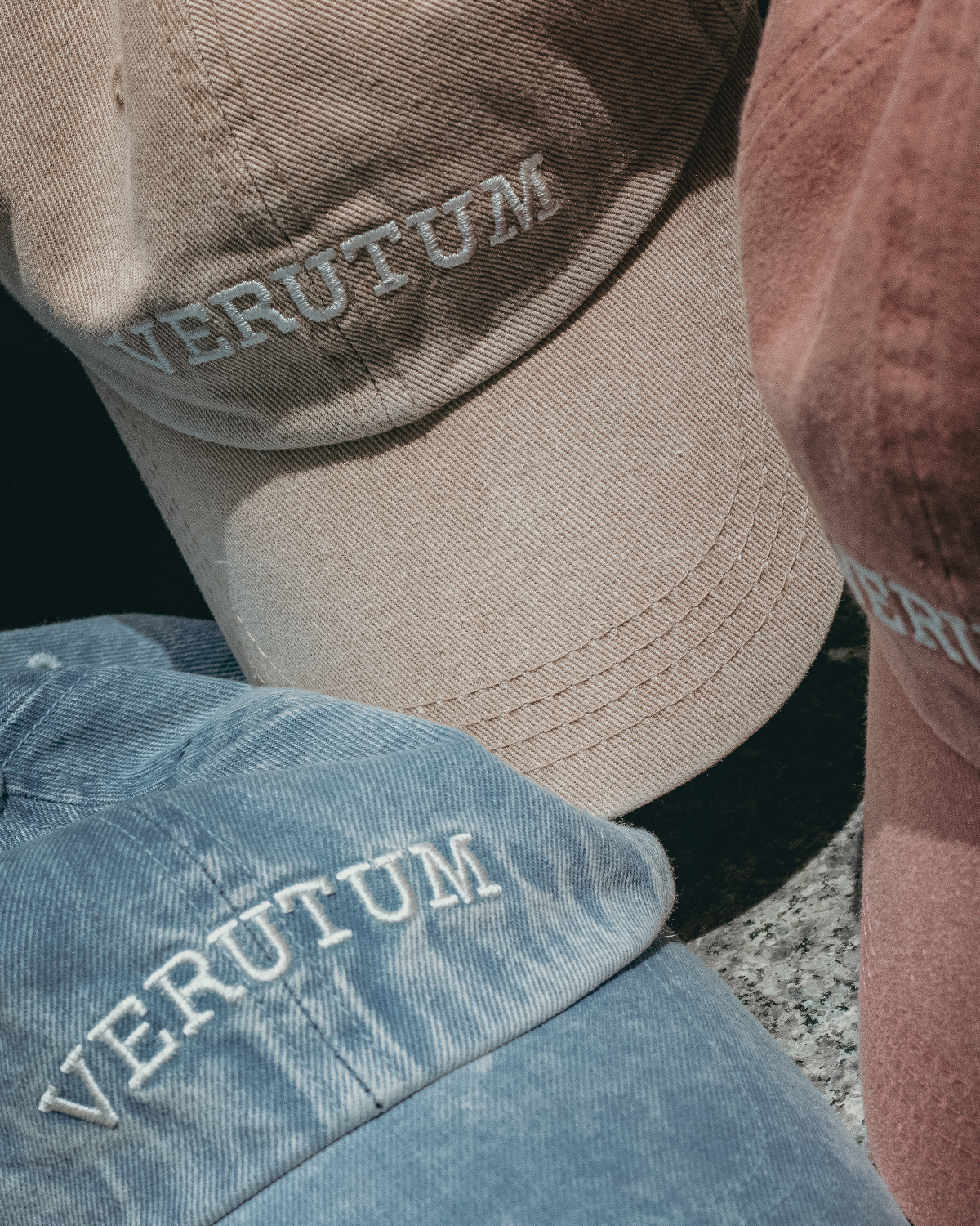 VERUTUM 프리미엄 라인 1차 발매 ~40% | KREAM