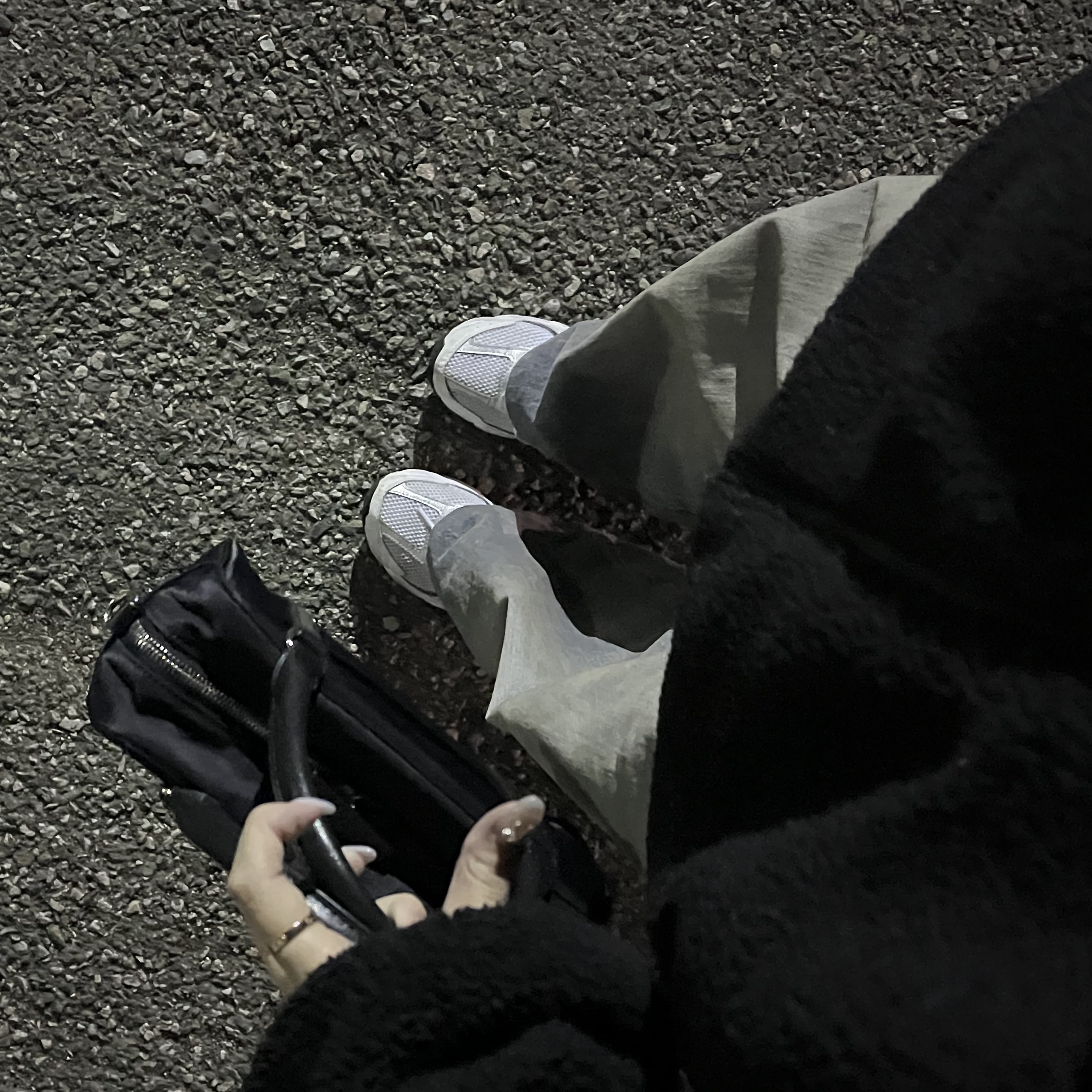 도라미 (@drdr_52) 님의 게시물 | KREAM