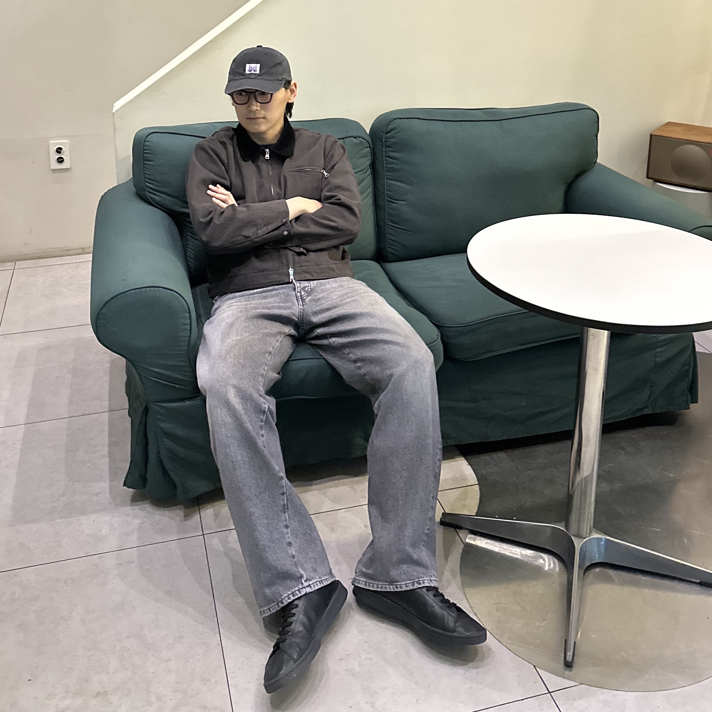 장롱이 (@_zanglong) 님의 게시물 | KREAM