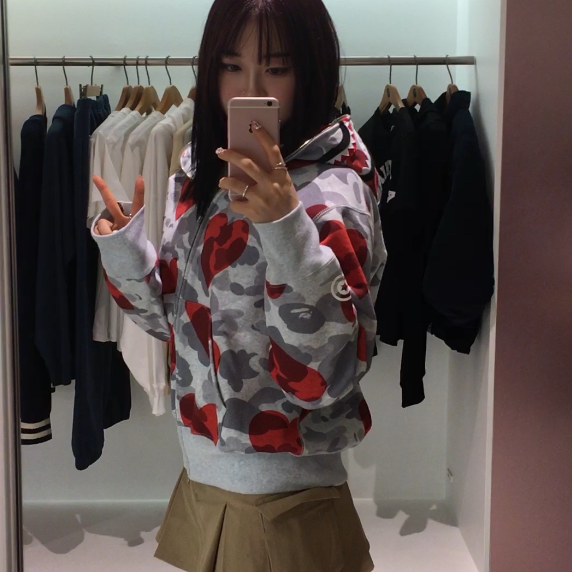 권민경 (@m1nxc) 님의 게시물 | KREAM