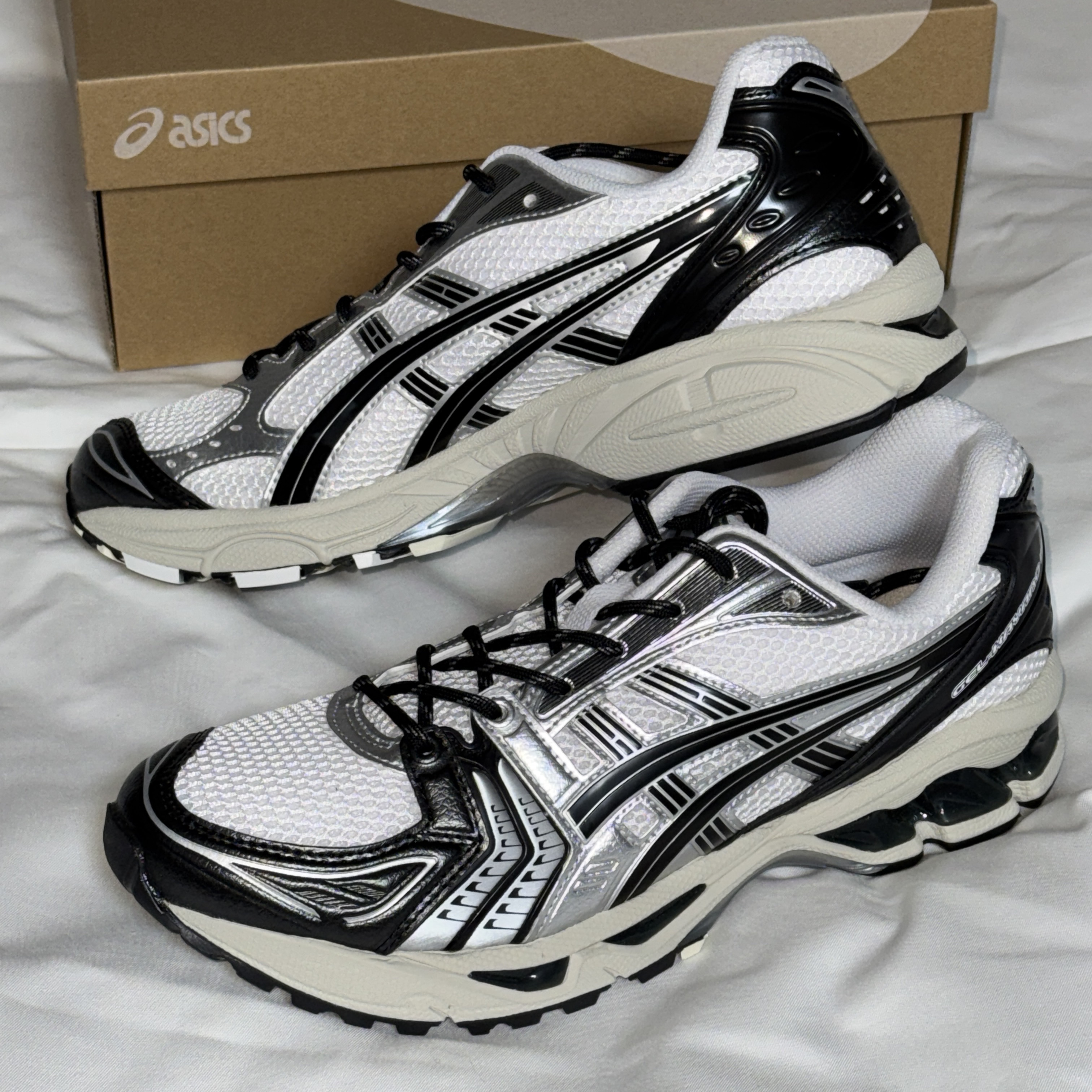 1203A709-100 | KREAM