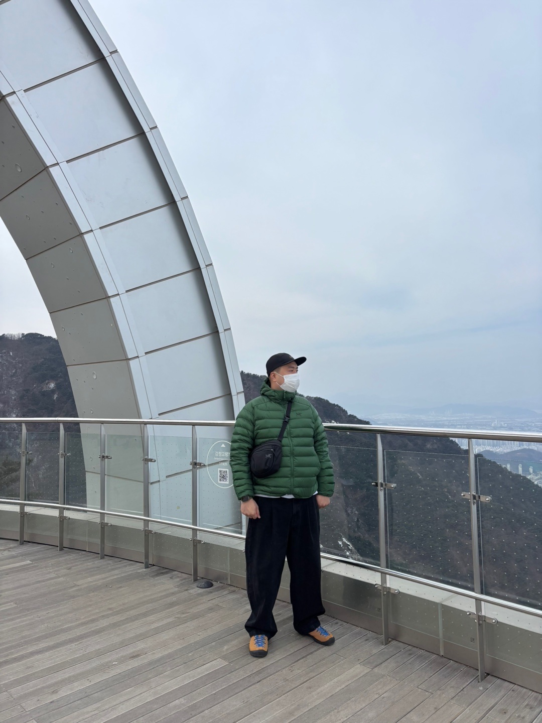 rjsnrl12 (@mazingazz) 님의 게시물 | KREAM