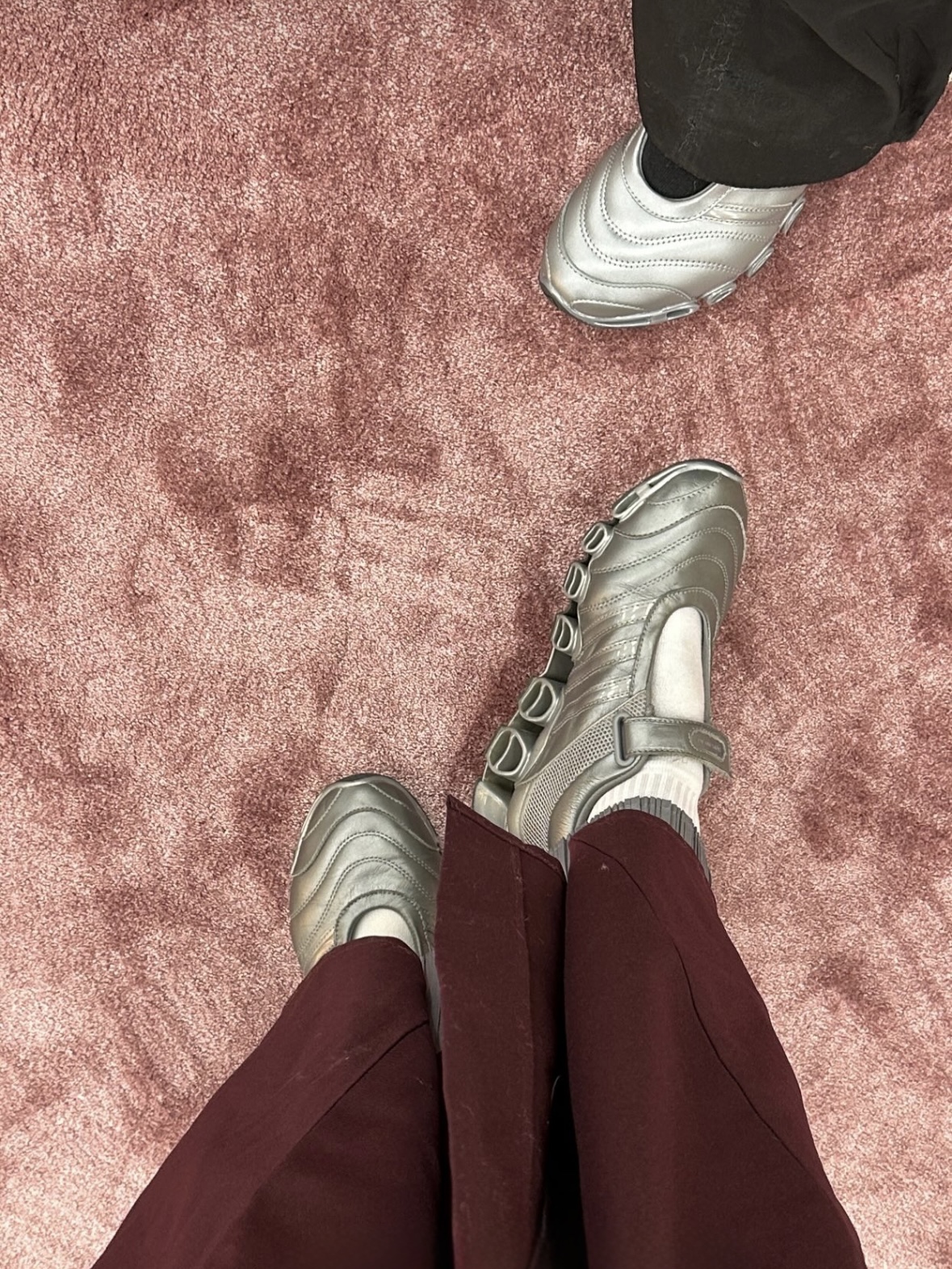 A (@tryils) 님의 게시물 | KREAM