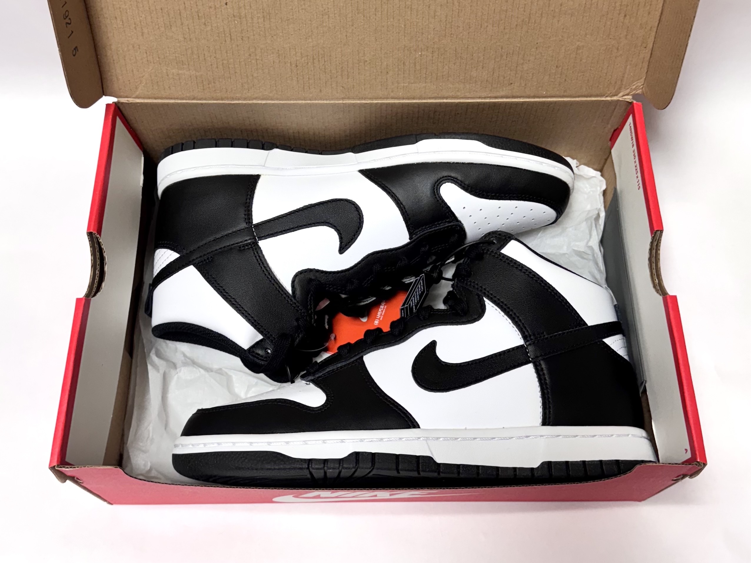 @jj_c._.1 (@jc2____) 님의 게시물 | KREAM