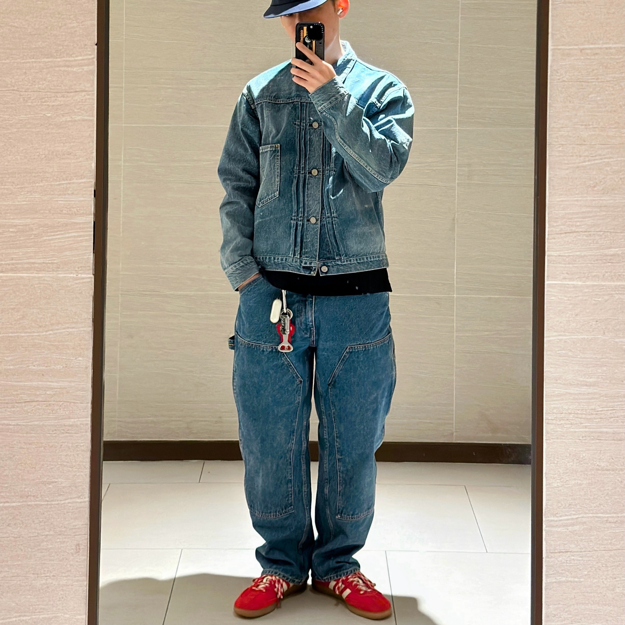 떤 더 (@you_are_so_far) 님의 게시물 | KREAM