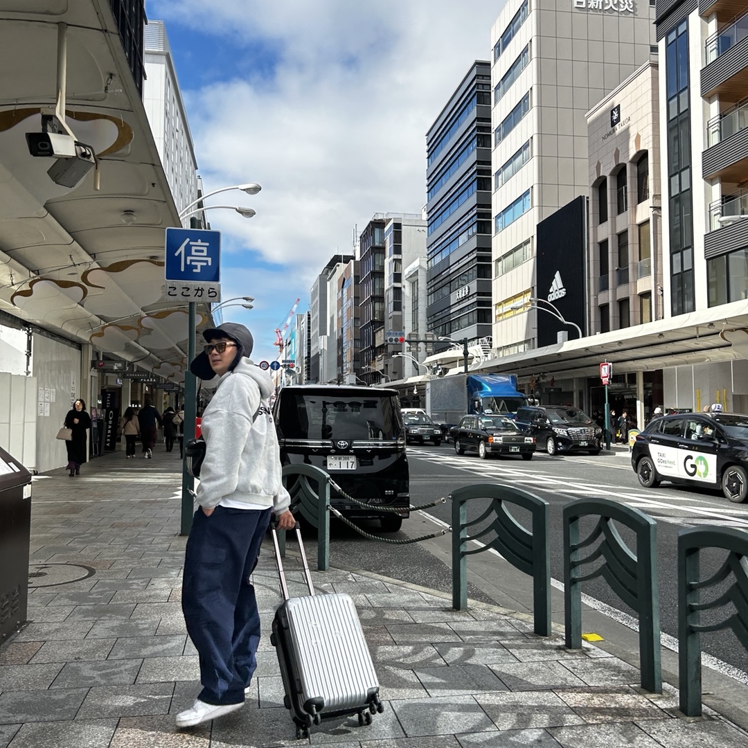 k6117025 (@hyun_85) 님의 게시물 | KREAM