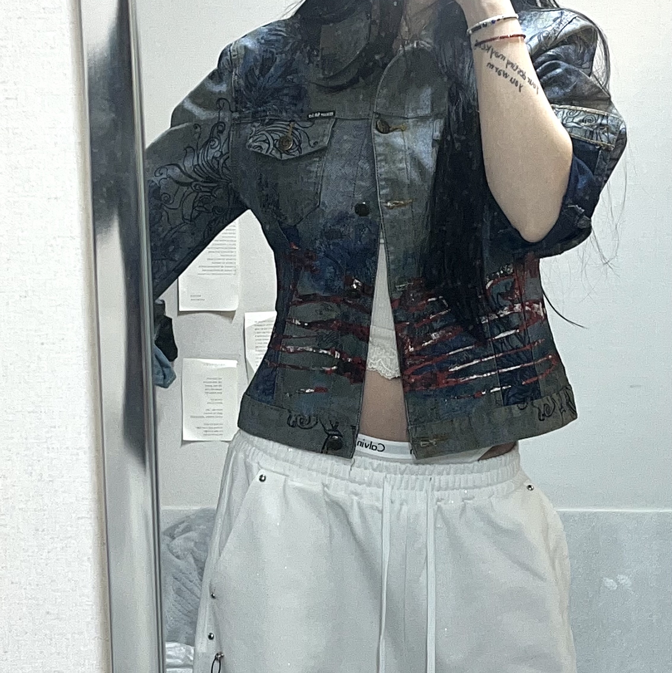 채이안 (@42.3024) 님의 게시물 | KREAM