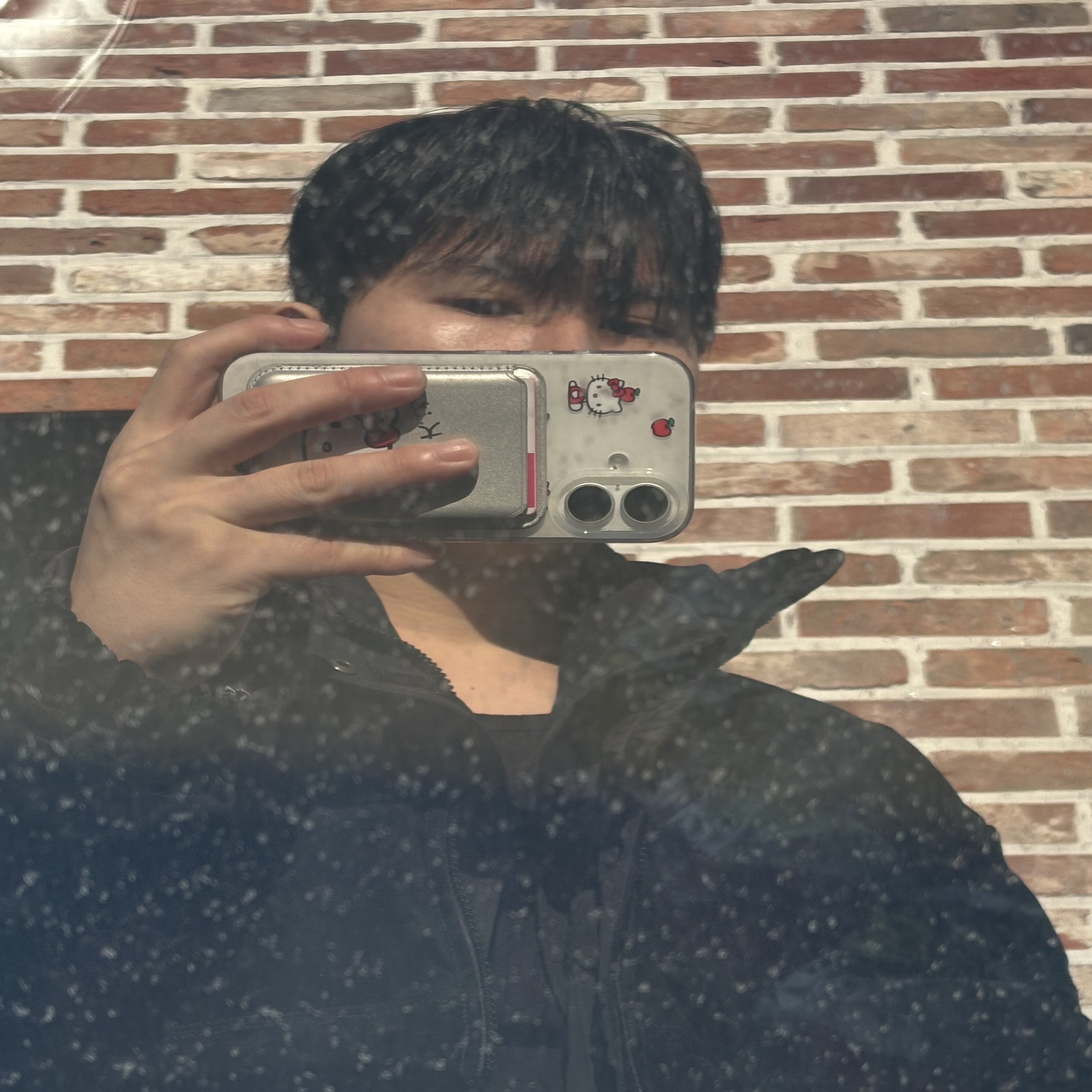 176기준 M사이즈 너무 크네요,, | KREAM