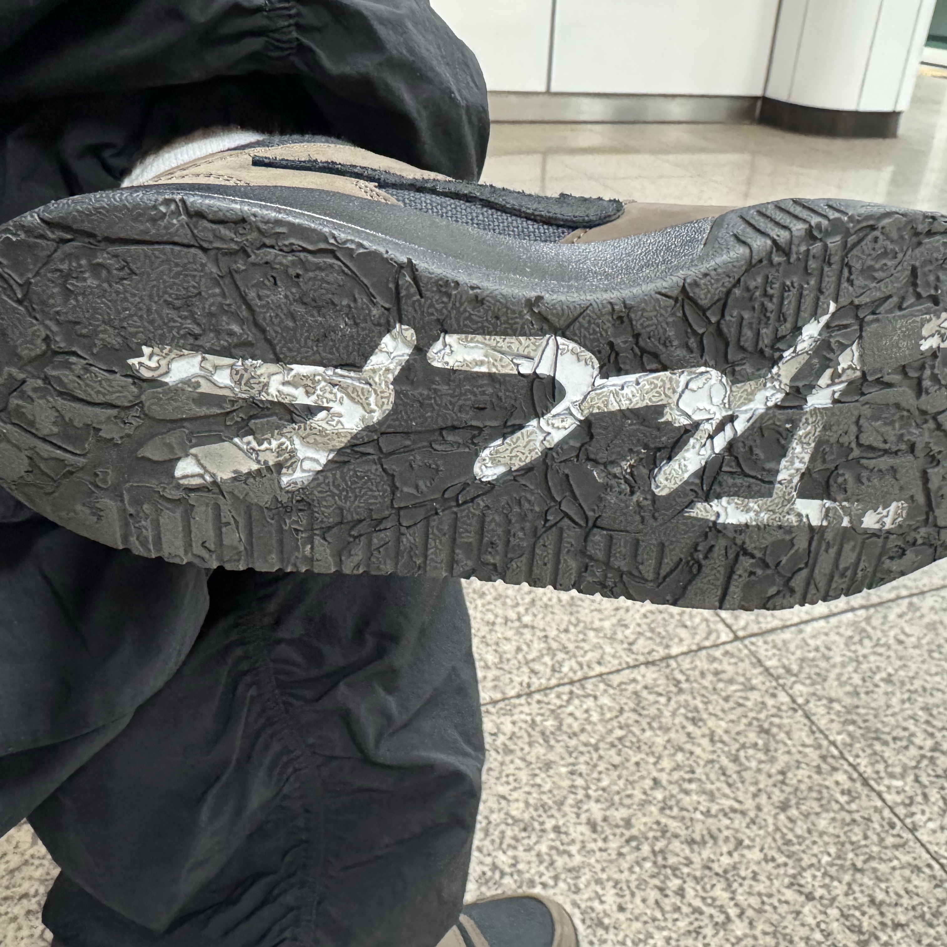 chu (@chu_joo) 님의 게시물 | KREAM