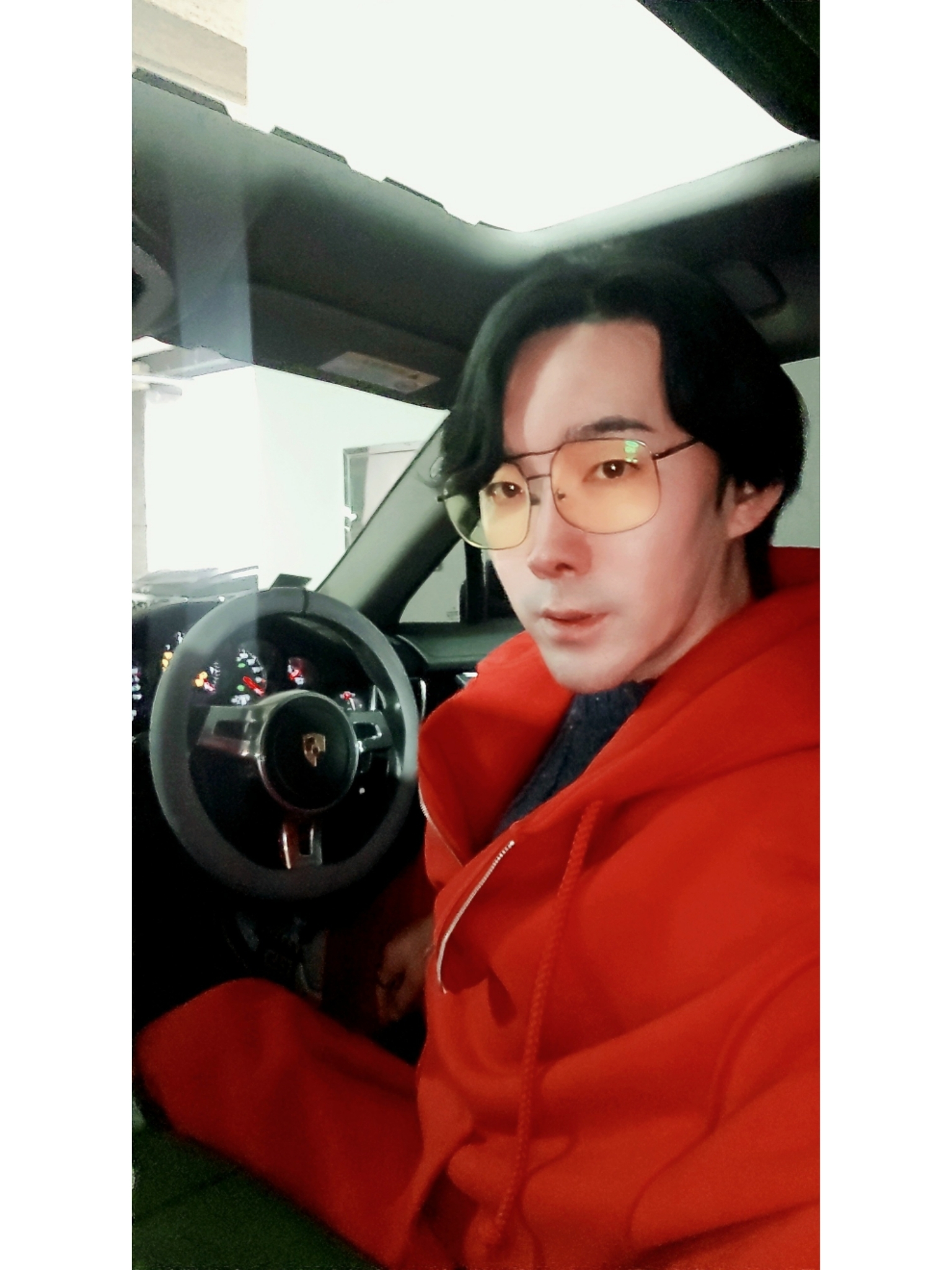 김현 (@_kim_hyun_) 님의 게시물 | KREAM