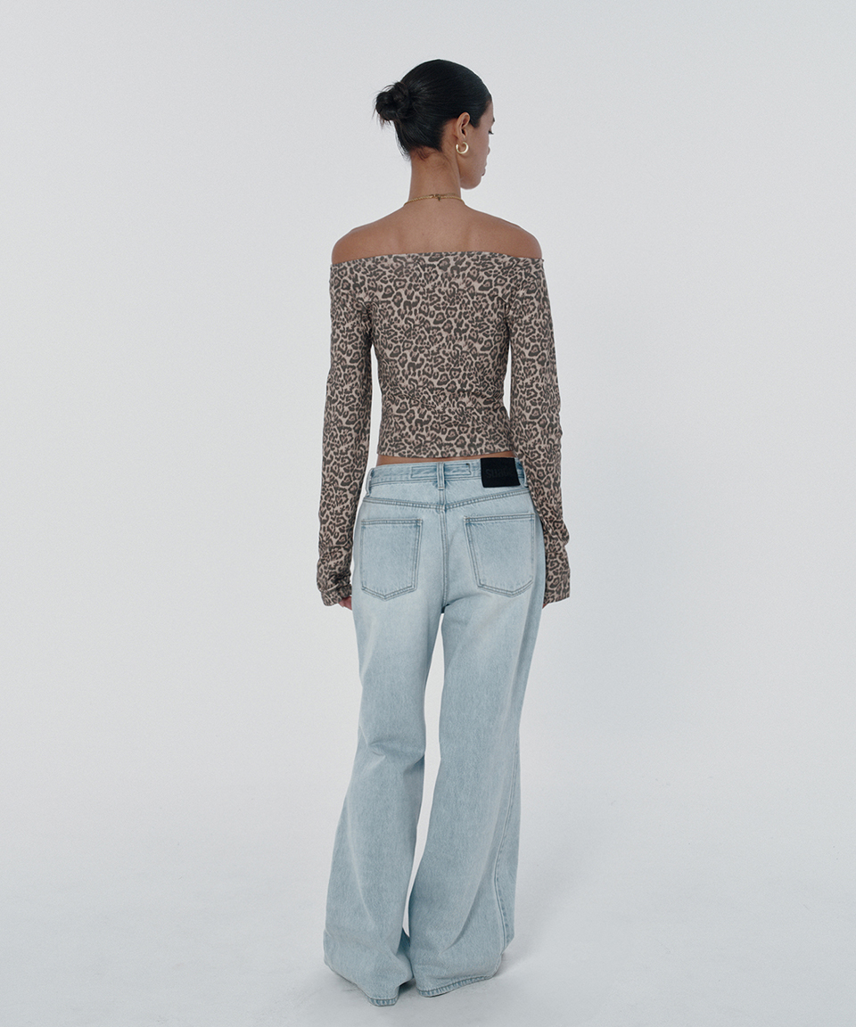 스웨이드 빈티지 부츠컷 데님 라이트 블루 | Suade | KREAM