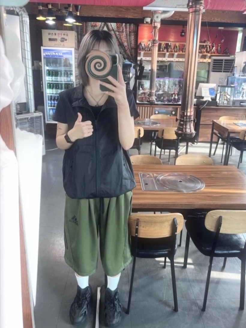 (@a_zzang) 님의 게시물 | KREAM