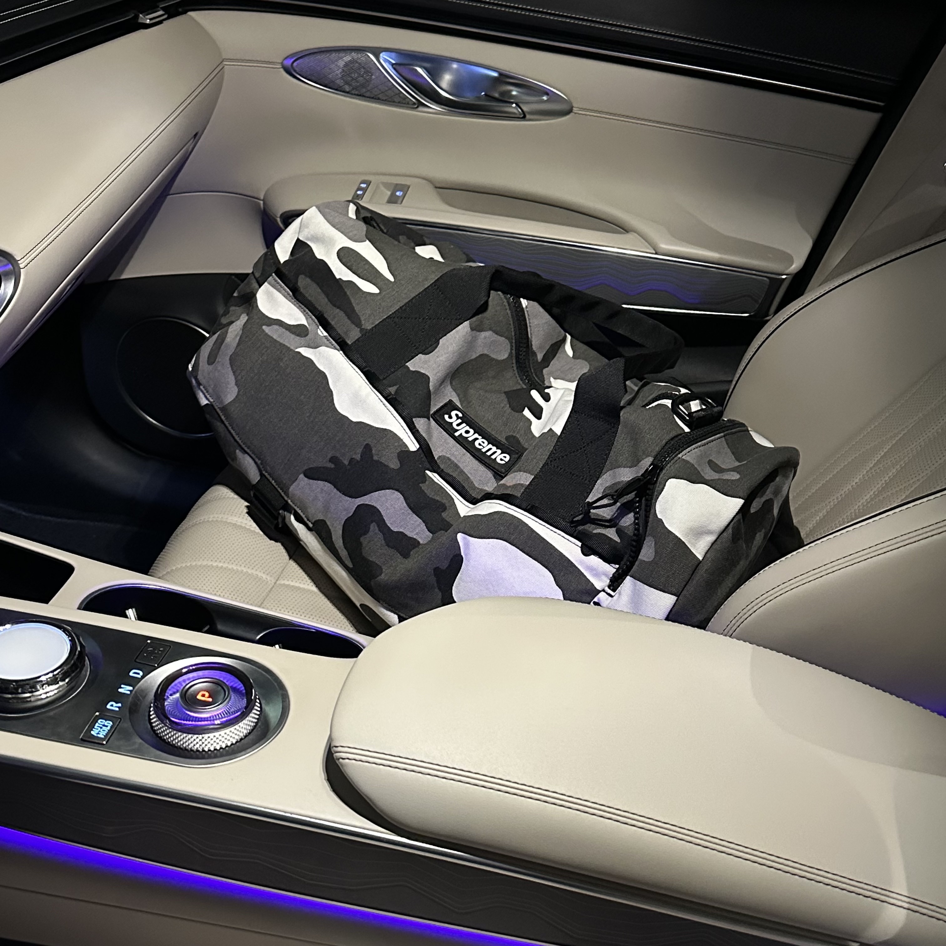 새 축구가방⚽️ | KREAM