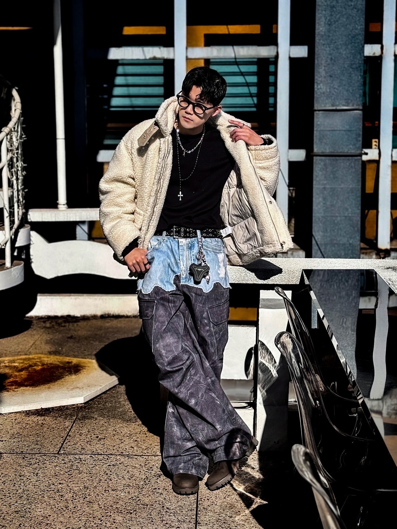 탁 (@tak_s) 님의 게시물 | KREAM