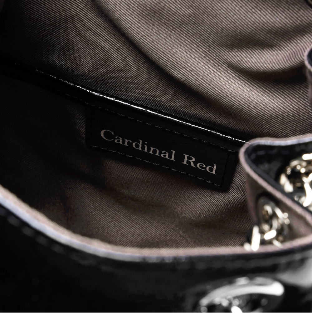 카디널 레드 하우아백 블랙 | Cardinal Red | KREAM