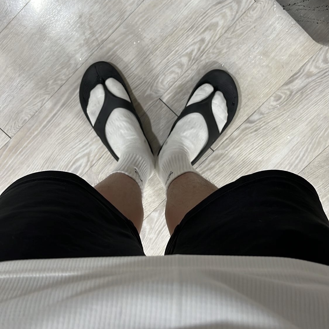 (@se._.op) 님의 게시물 | KREAM