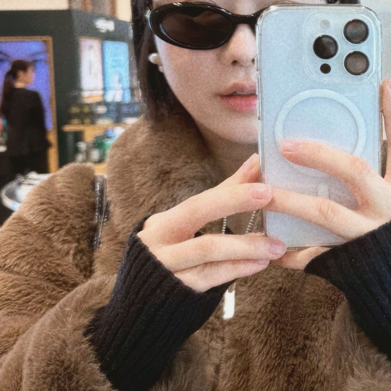 soo jung (@twwithhh) 님의 게시물 | KREAM