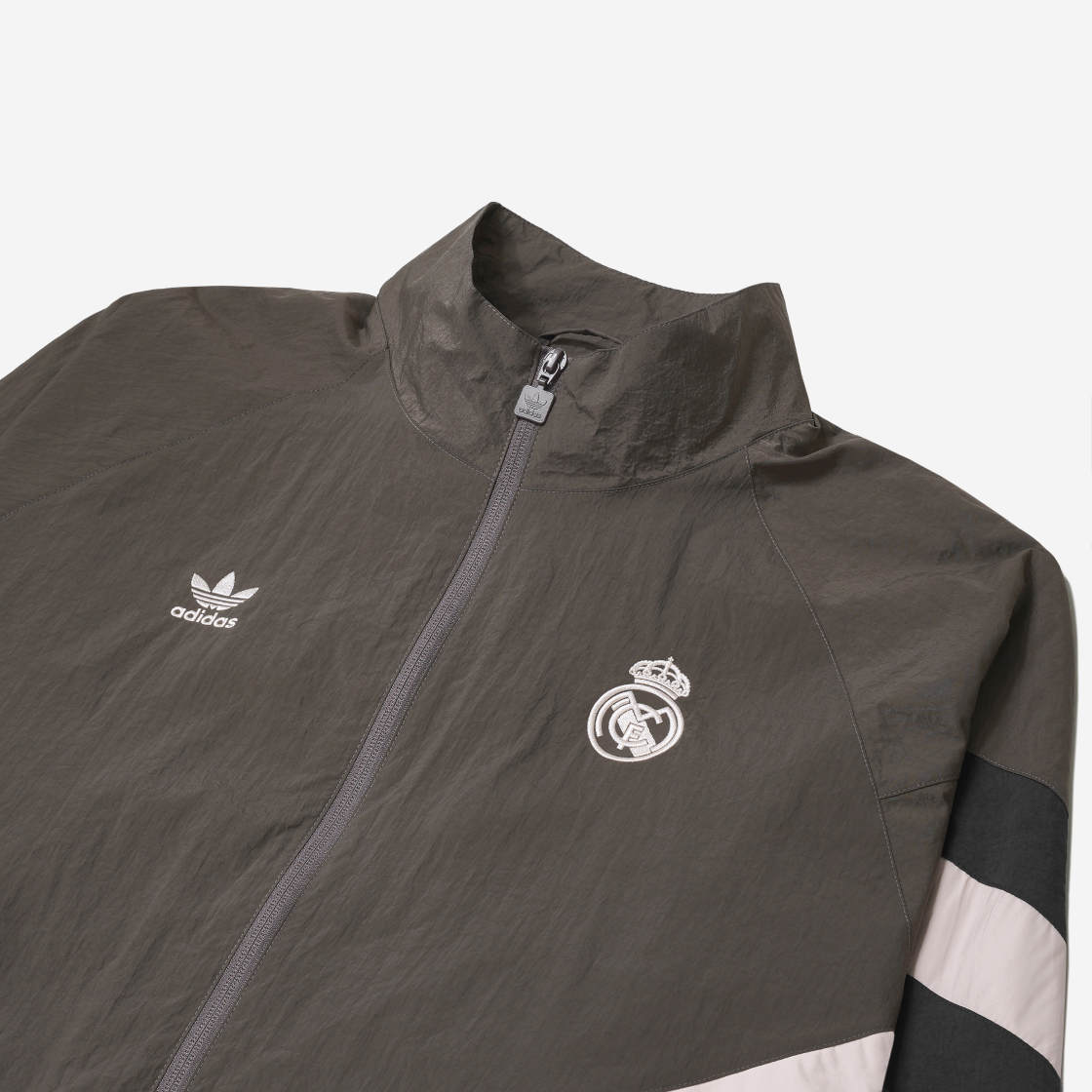 아디다스 레알 마드리드 오리지널스 트랙 탑 차콜 그레이 - US 사이즈 | Adidas | KREAM