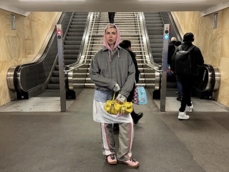 몰라 빨리 팔렸으면 좋... (@w0hery) 님의 게시물 | KREAM