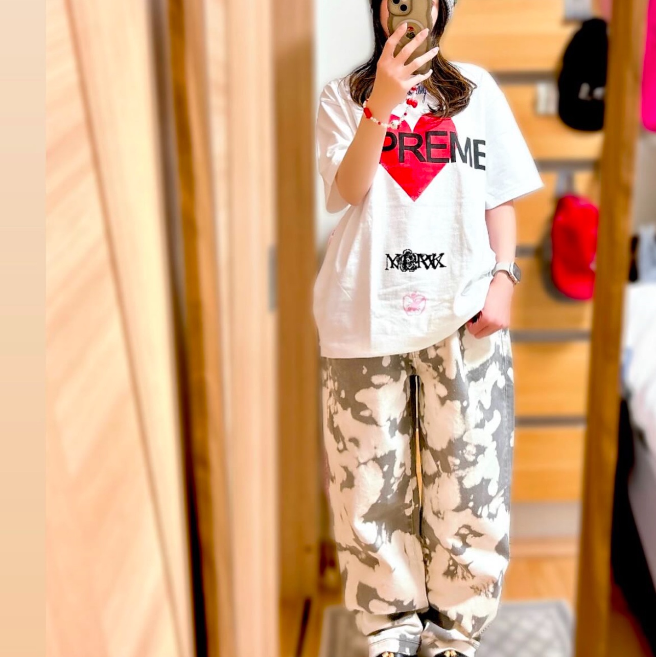 제이에스 (@m52sqz) 님의 게시물 | KREAM