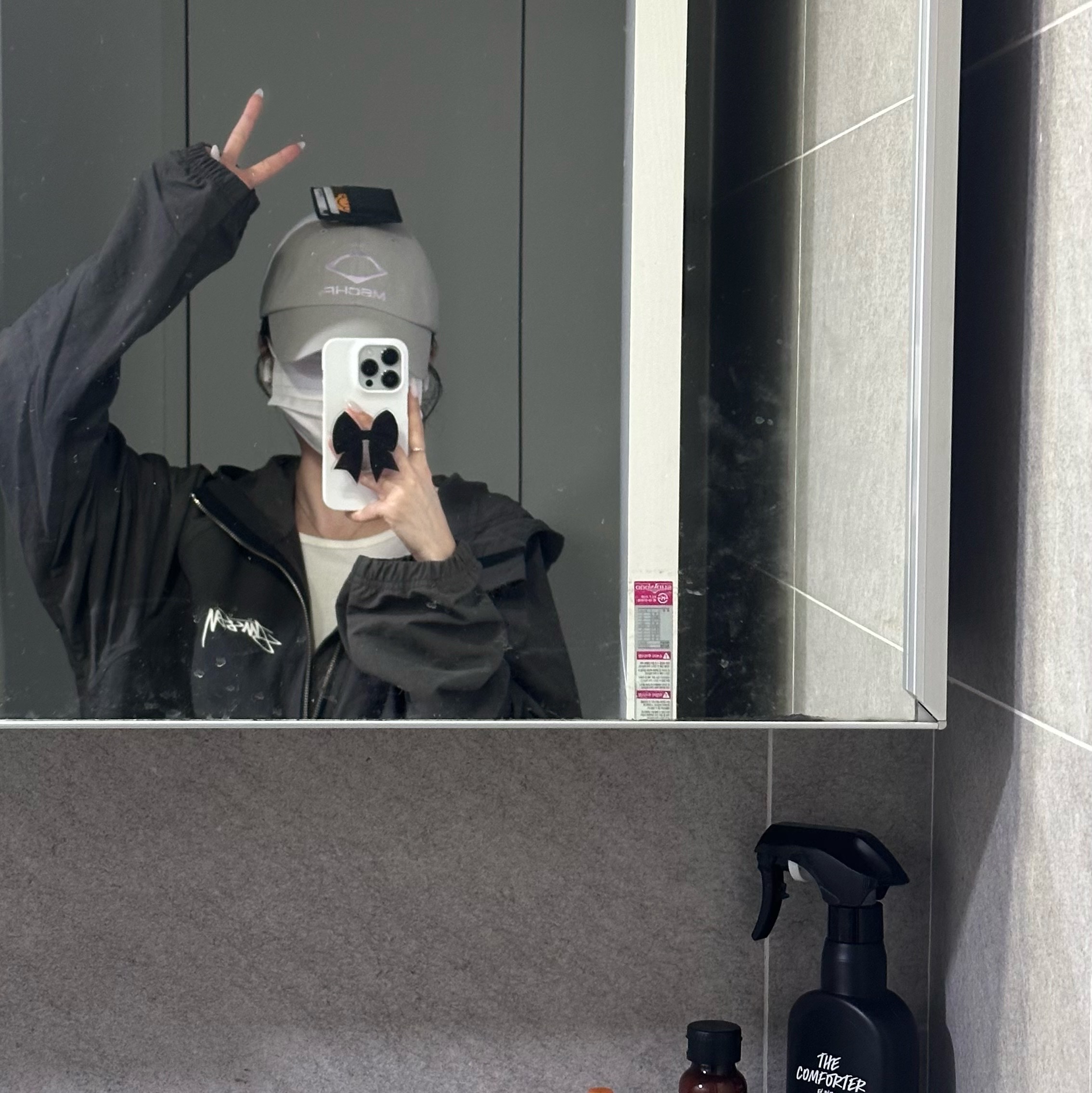 (@__21th) 님의 게시물 | KREAM